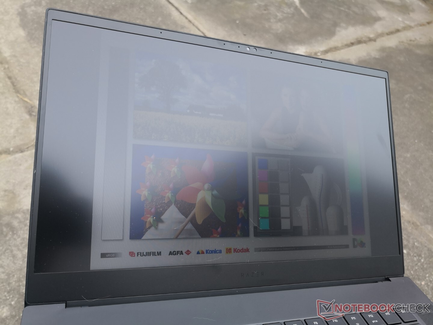 Razer Blade 15 Advanced Model 11th Gen Intel (2021) Review: Small ...