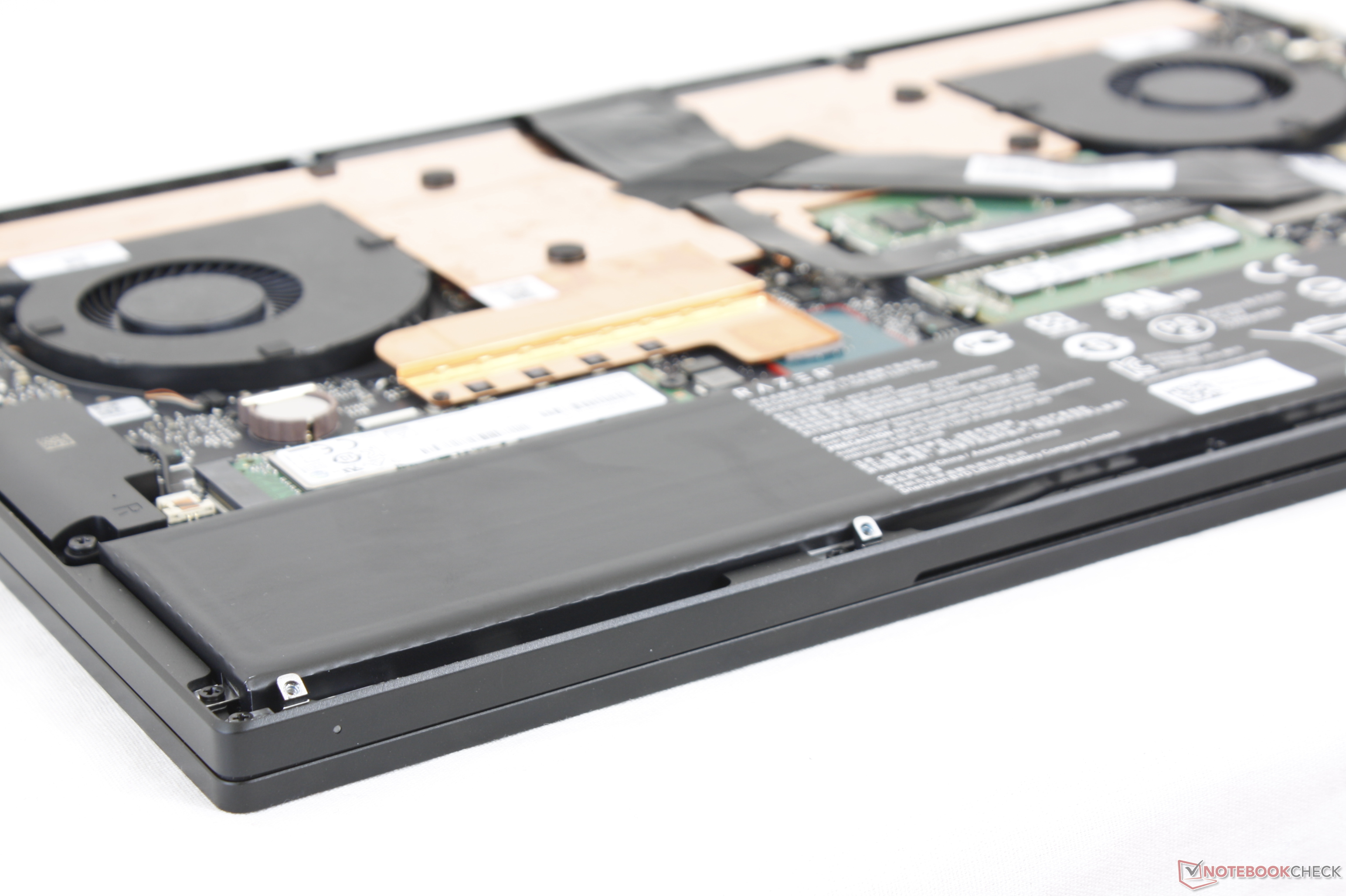 Razer Blade 15 Advanced Model (RTX 2070 Max-Q, FHD) Laptop Review ...