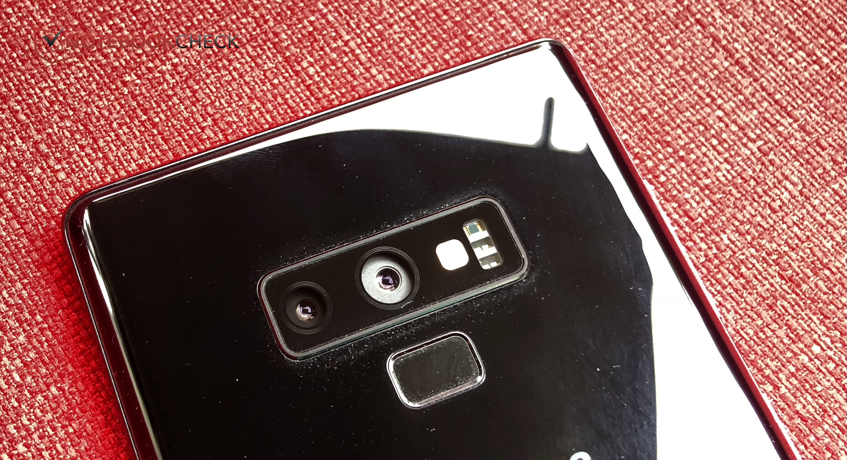 Samsung Galaxy Note 9 Smartphone Review - NotebookCheck.net Reviews