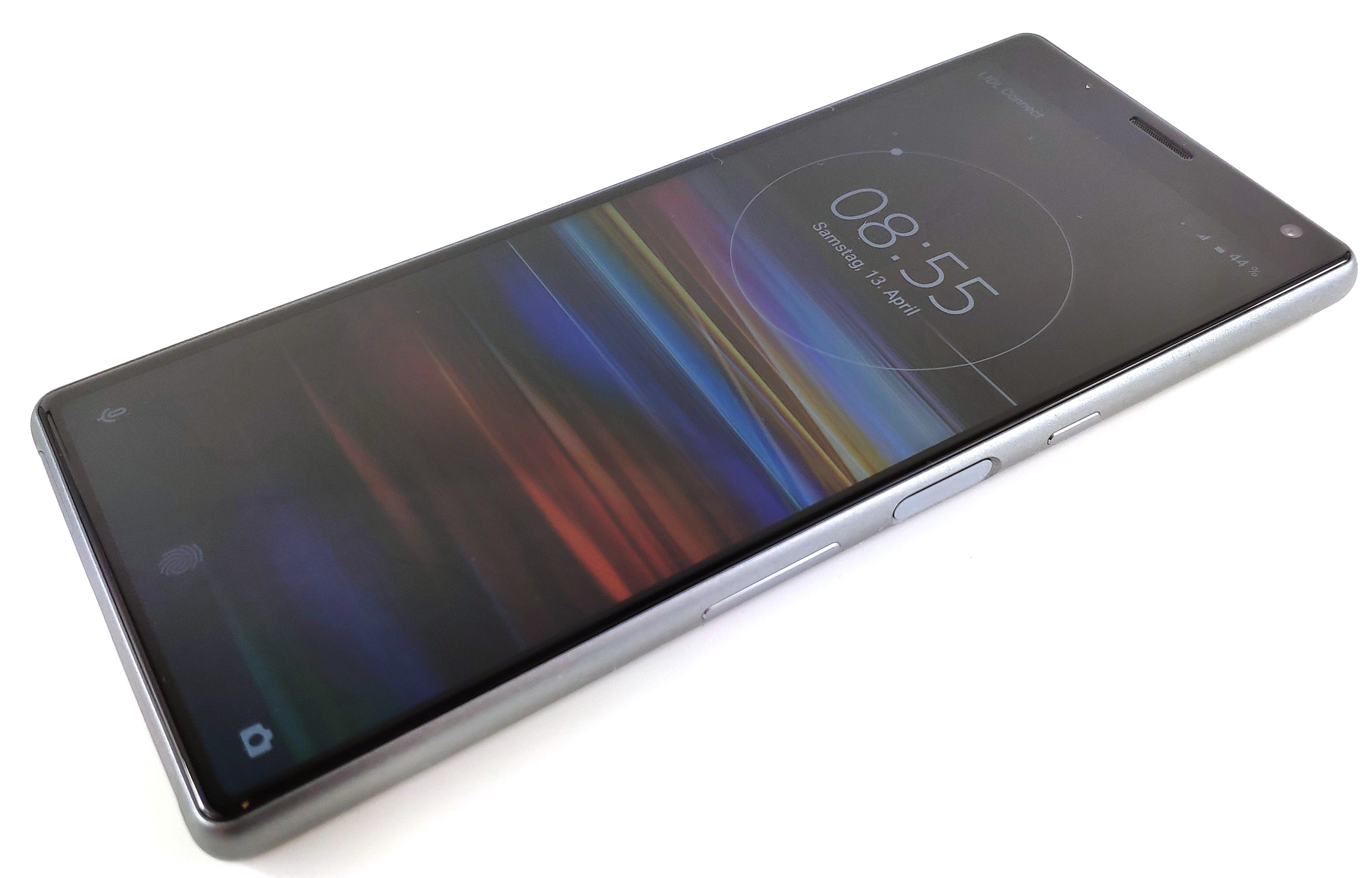 Sony Xperia 10 Smartphone Review - NotebookCheck.net Reviews