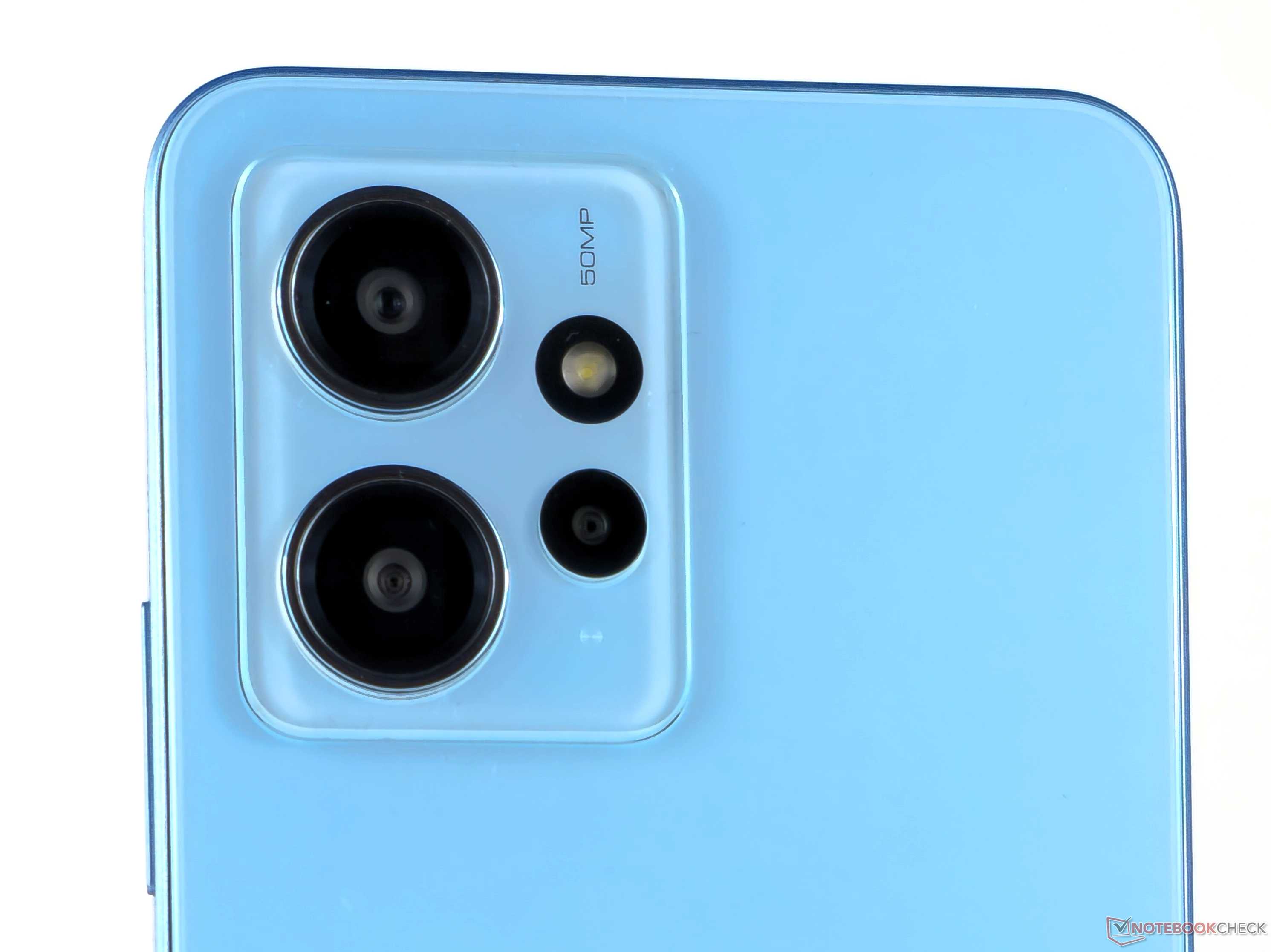 Xiaomi Surprises Us With Its Mid Range Smartphone Review Summary Of