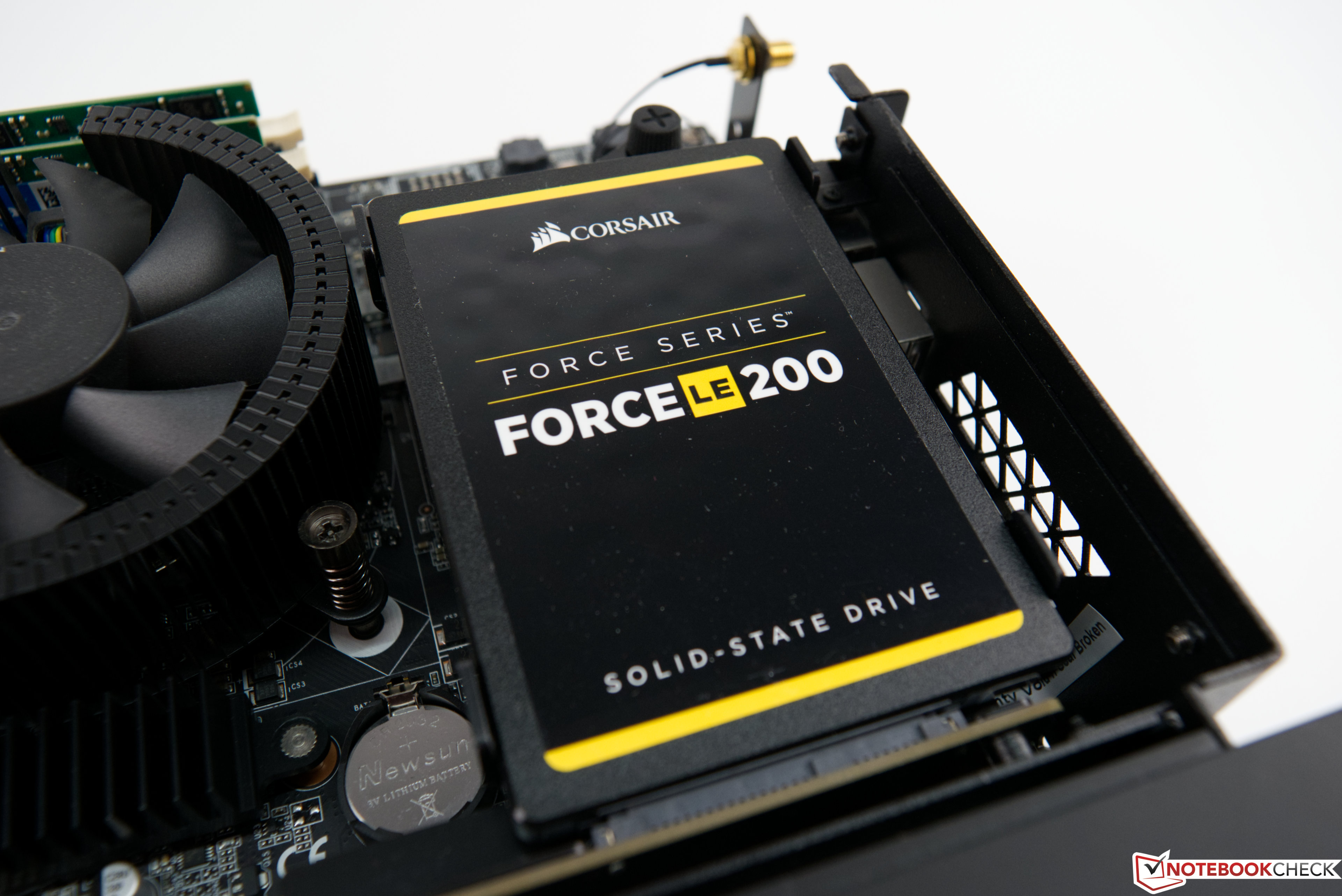 Zotac Magnus One desktop PC with Core i7 and GeForce RTX 3070 in review ...