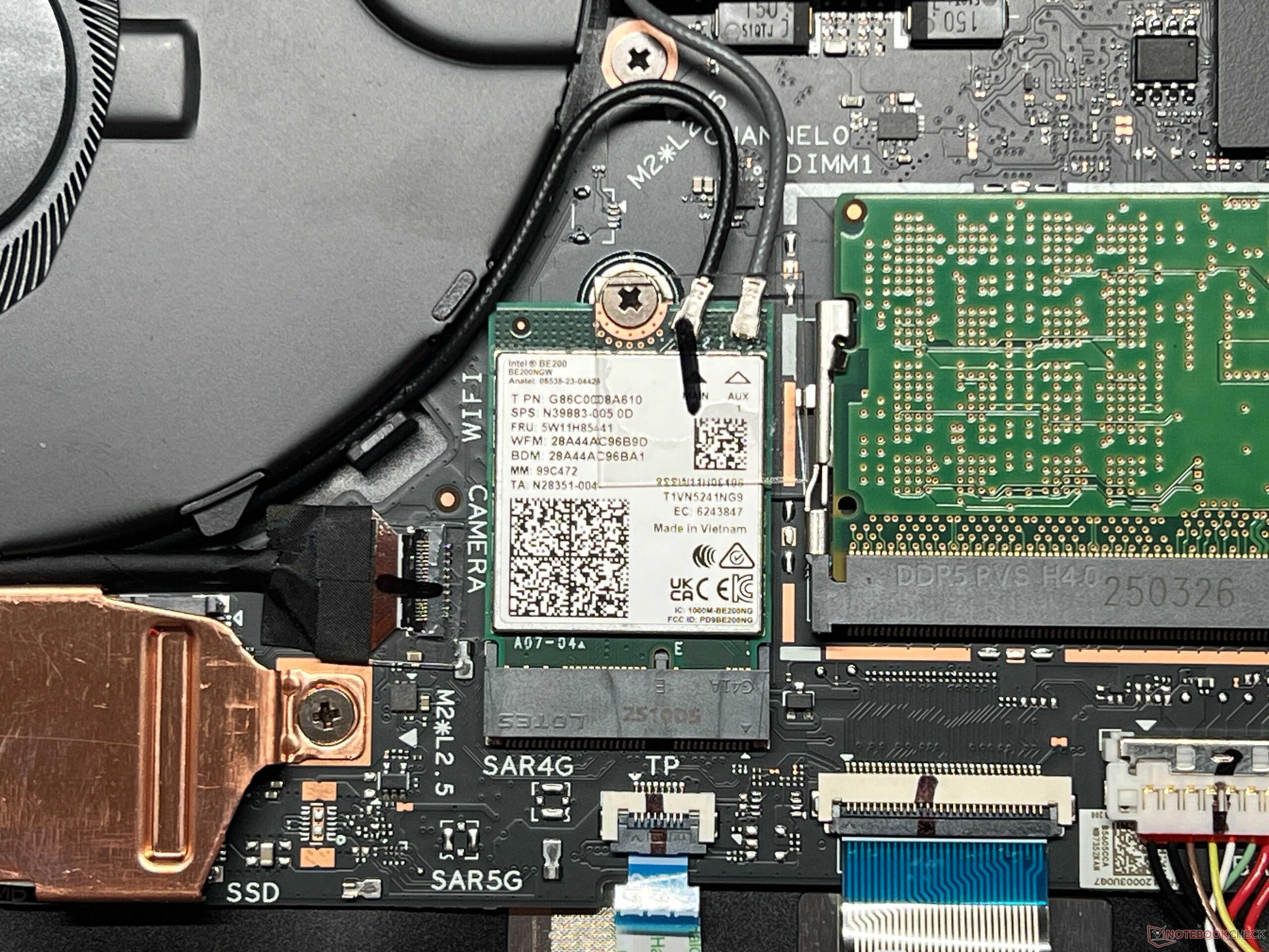 Asus ExpertBook B5 B5605 review: With Arrow Lake and 144 Hz display to ...