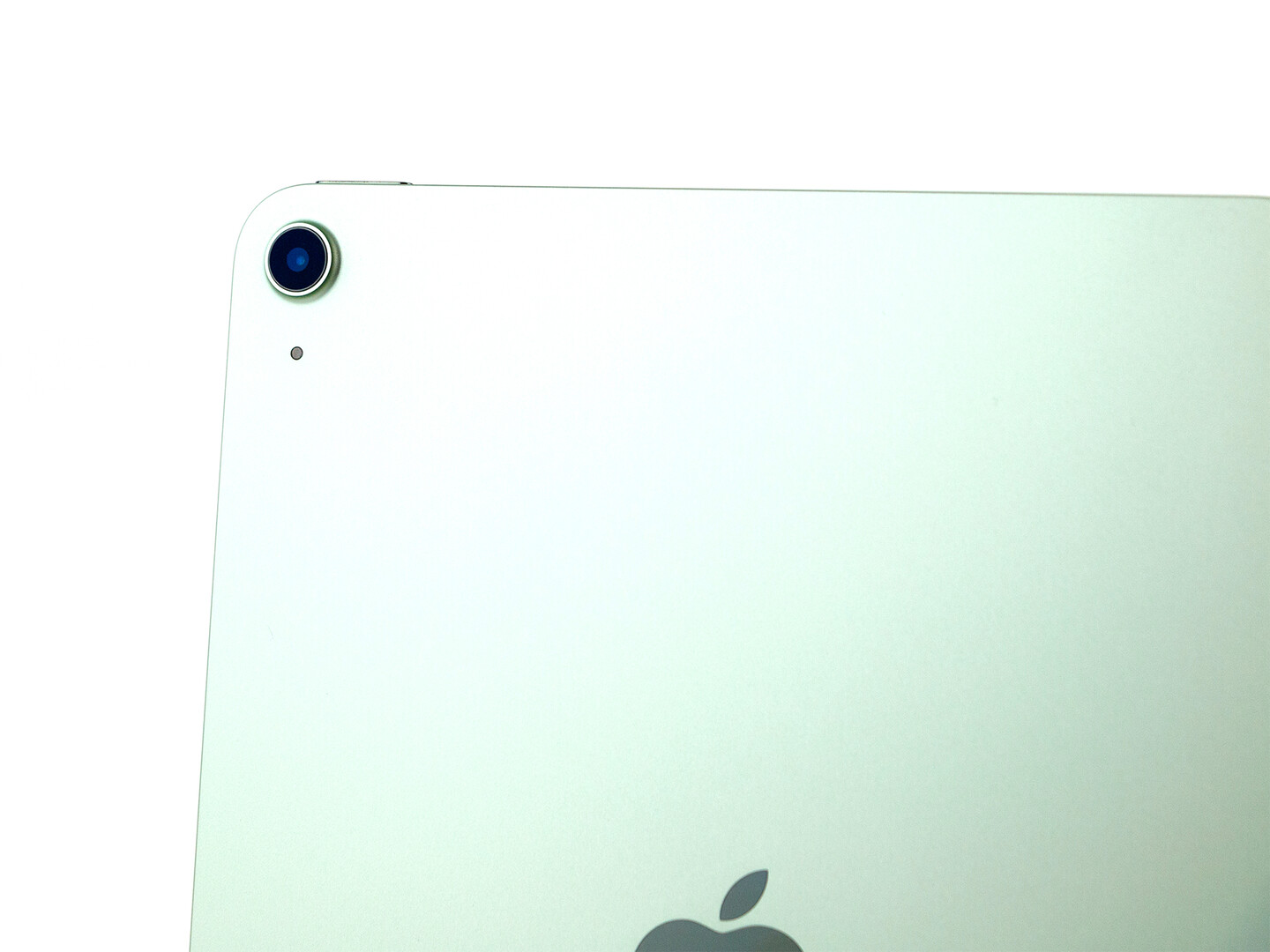 Apple iPad Air 4 (2020) Review - The Air Tablet moves closer to the Pro ...