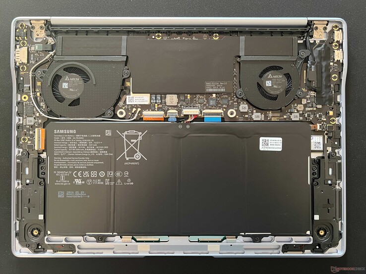 Samsung Galaxy Book4 Edge 14 laptop review - Near-silent Samsung Galaxy Book4 Edge 14 laptop review - Near-silent