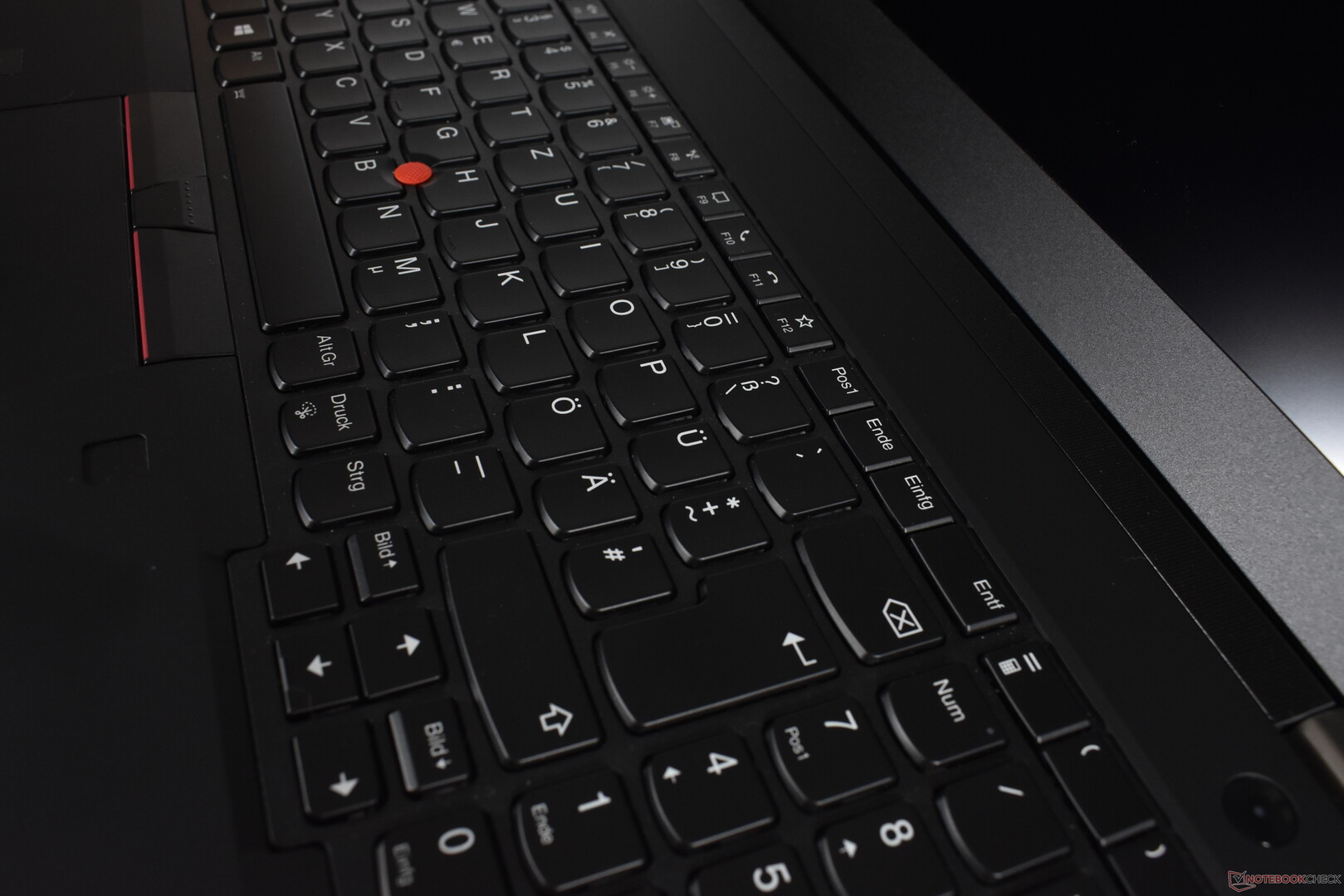Lenovo ThinkPad T15 Gen 1 Laptop Review: Foiled by lack of AMD option ...