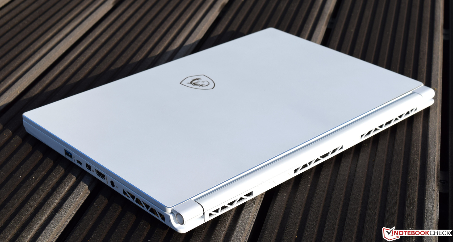 MSI P65 Creator 8RF (i7-8750H, GTX 1070 Max-Q, 512 GB SSD, 144 Hz ...