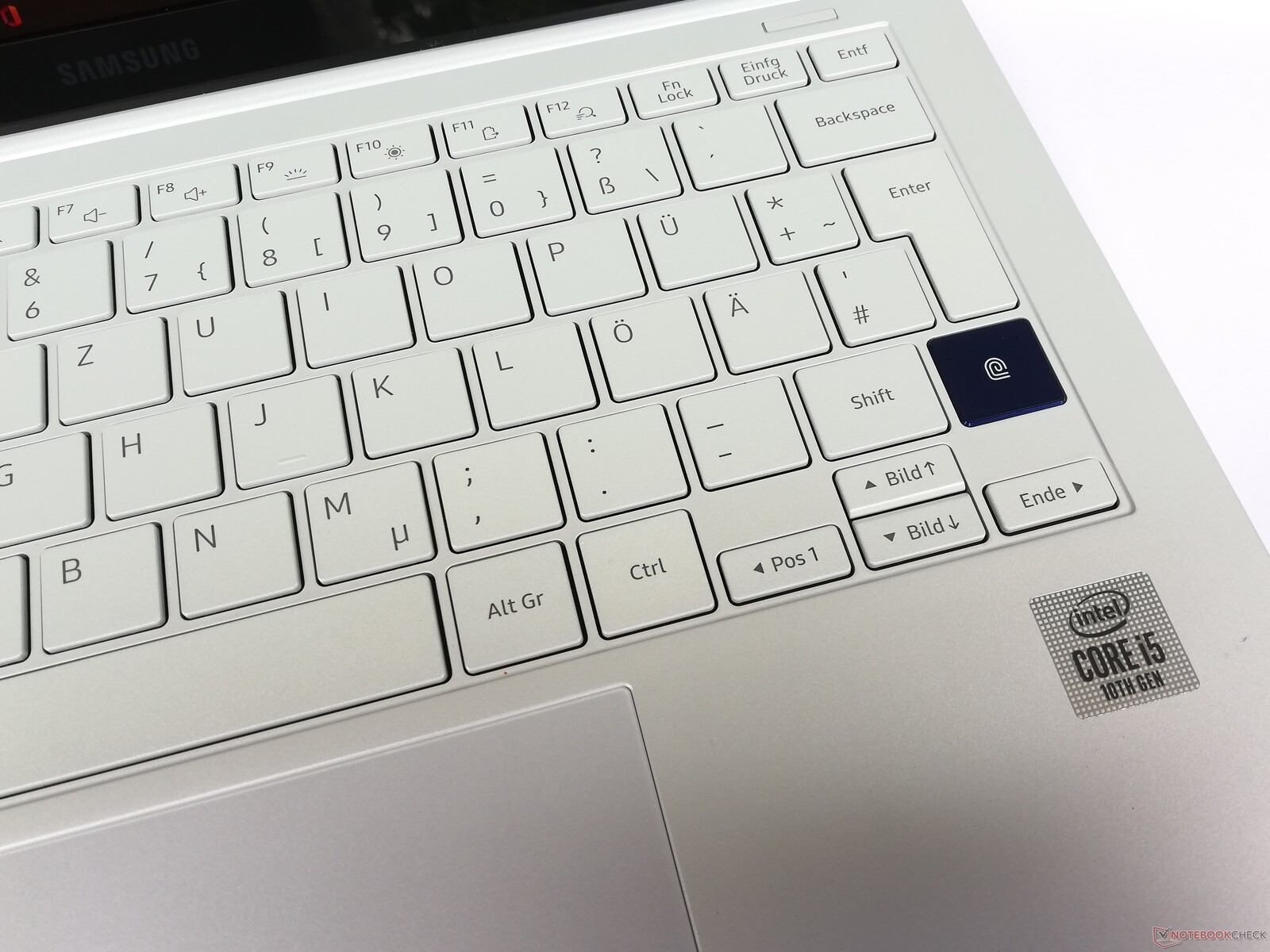 Samsung Galaxy Book Ion 13.3 Review: Subnotebook with QLED display ...
