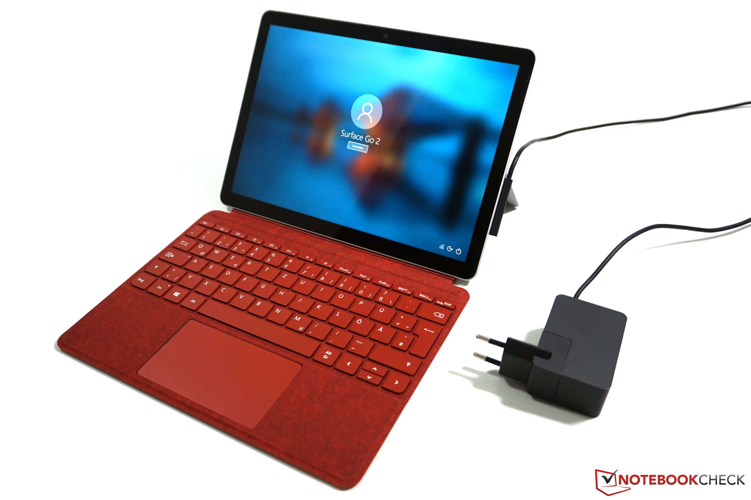 Microsoft Surface Go 2 Review: Compact Convertible gets a bigger screen ...