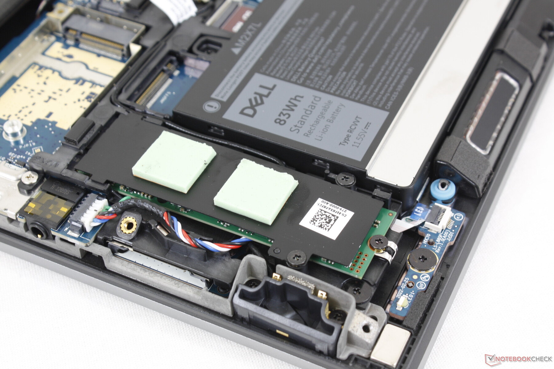 Dell Precision 7670 workstation review: Core i7-12850HX and CAMM RAM ...