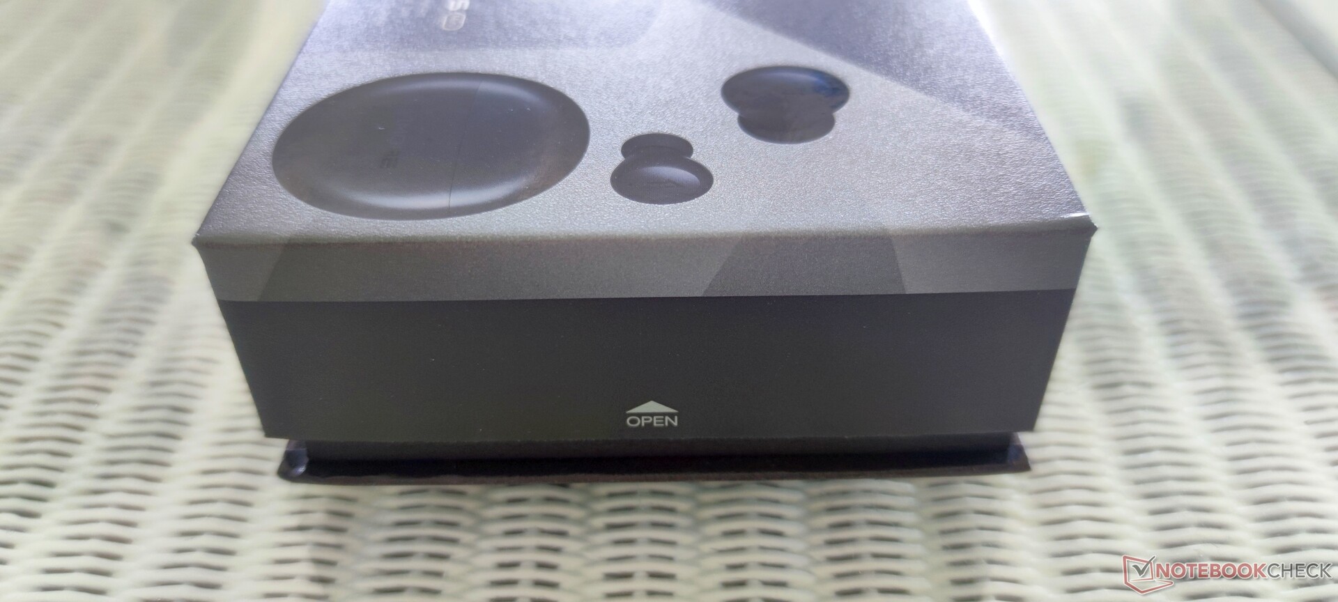1MORE ComfoBuds Mini hands-on: The little big underdog of the TWS world ...