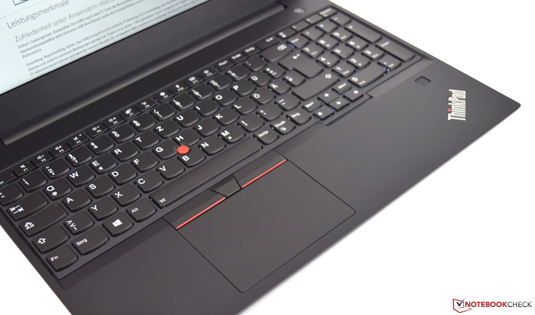 Lenovo ThinkPad E580 (i5-8250U, UHD 620, SSD) Laptop Review ...
