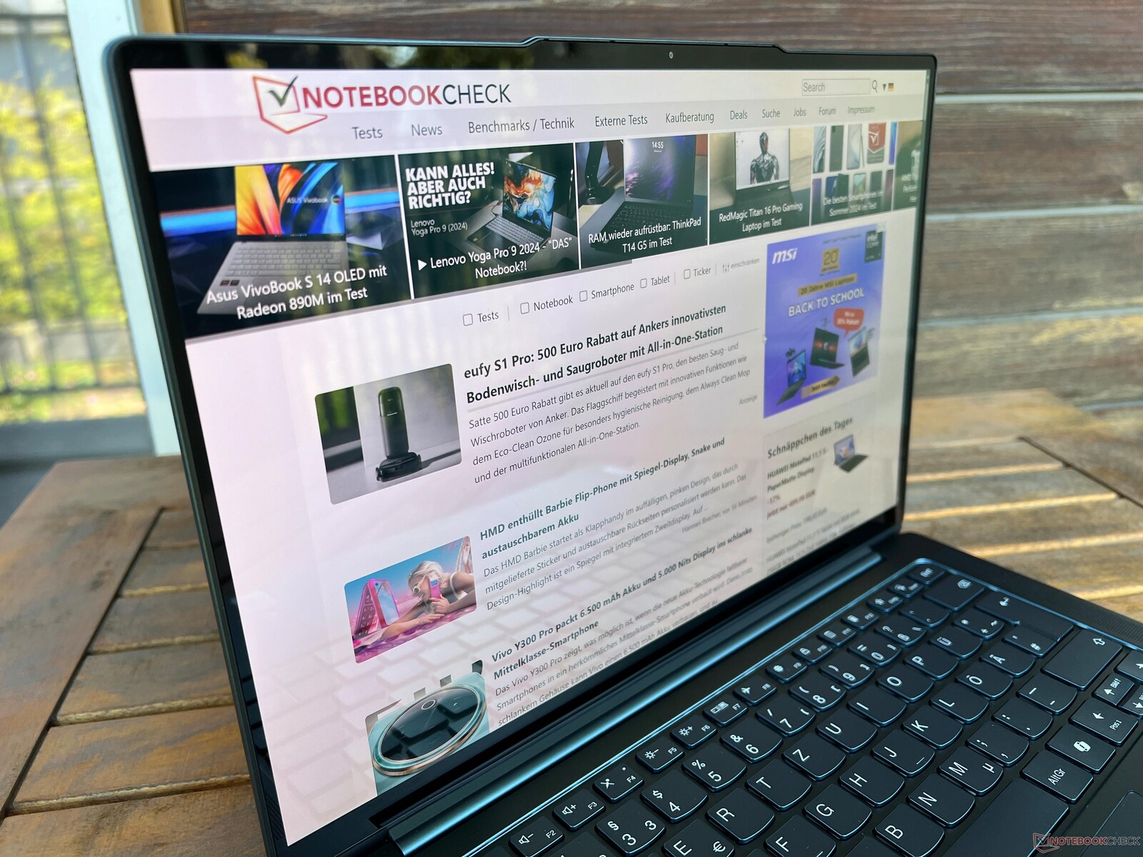 Lenovo Yoga Pro 7 14 review - The multimedia laptop with 120-Hz OLED ...