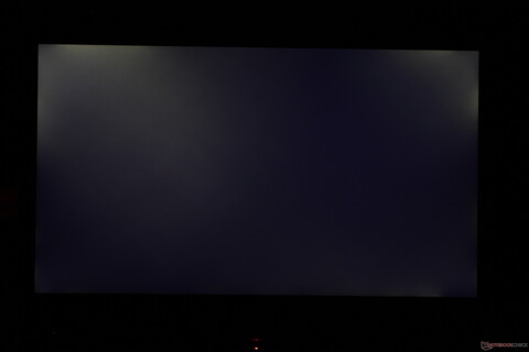 lcd backlight bleeding. : r/ASUS