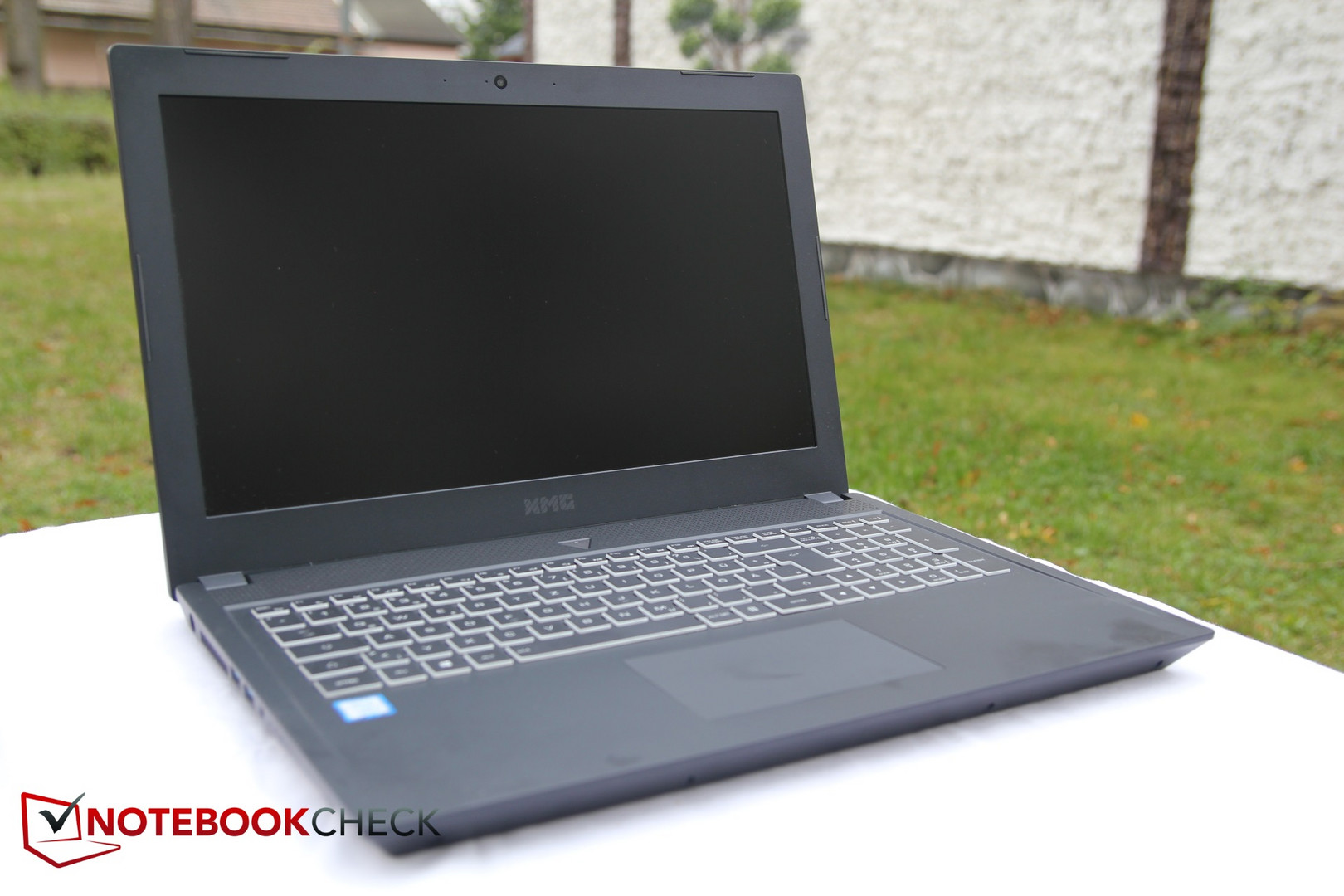 Quanta Custom Laptops and World Quanta Resellers - Laptops and Pre ...