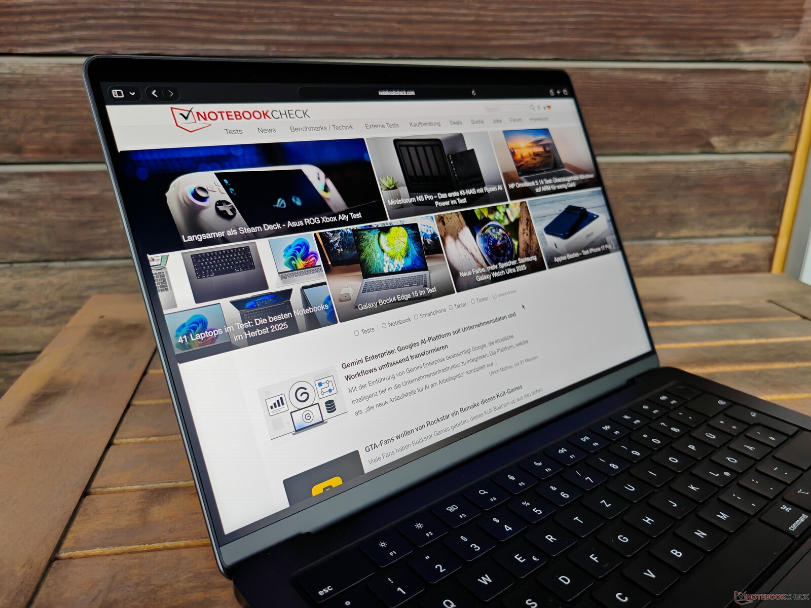 Apple MacBook Pro M5 (2025) review - The fastest single-core ...