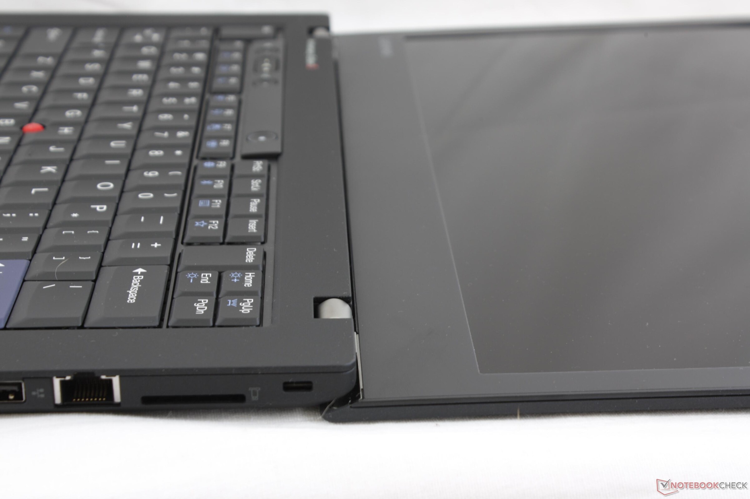 Lenovo ThinkPad 25 Anniversary Edition Laptop Review - NotebookCheck ...