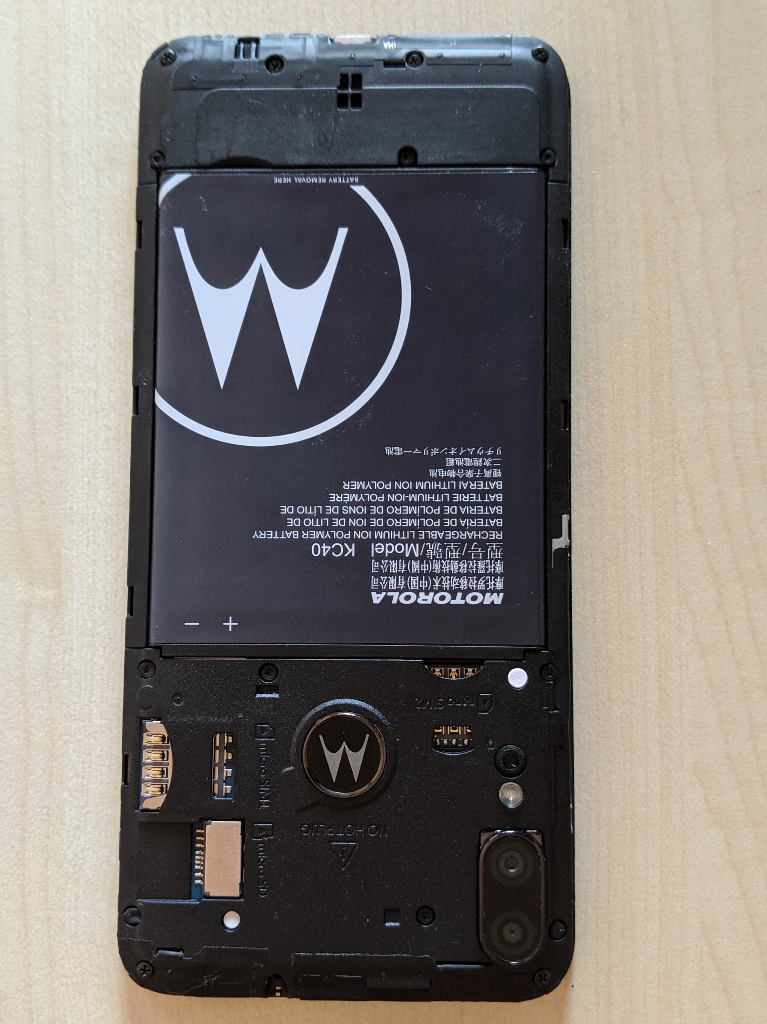 Motorola Moto E6 Plus Smartphone Review: The battery rocks, but the ...