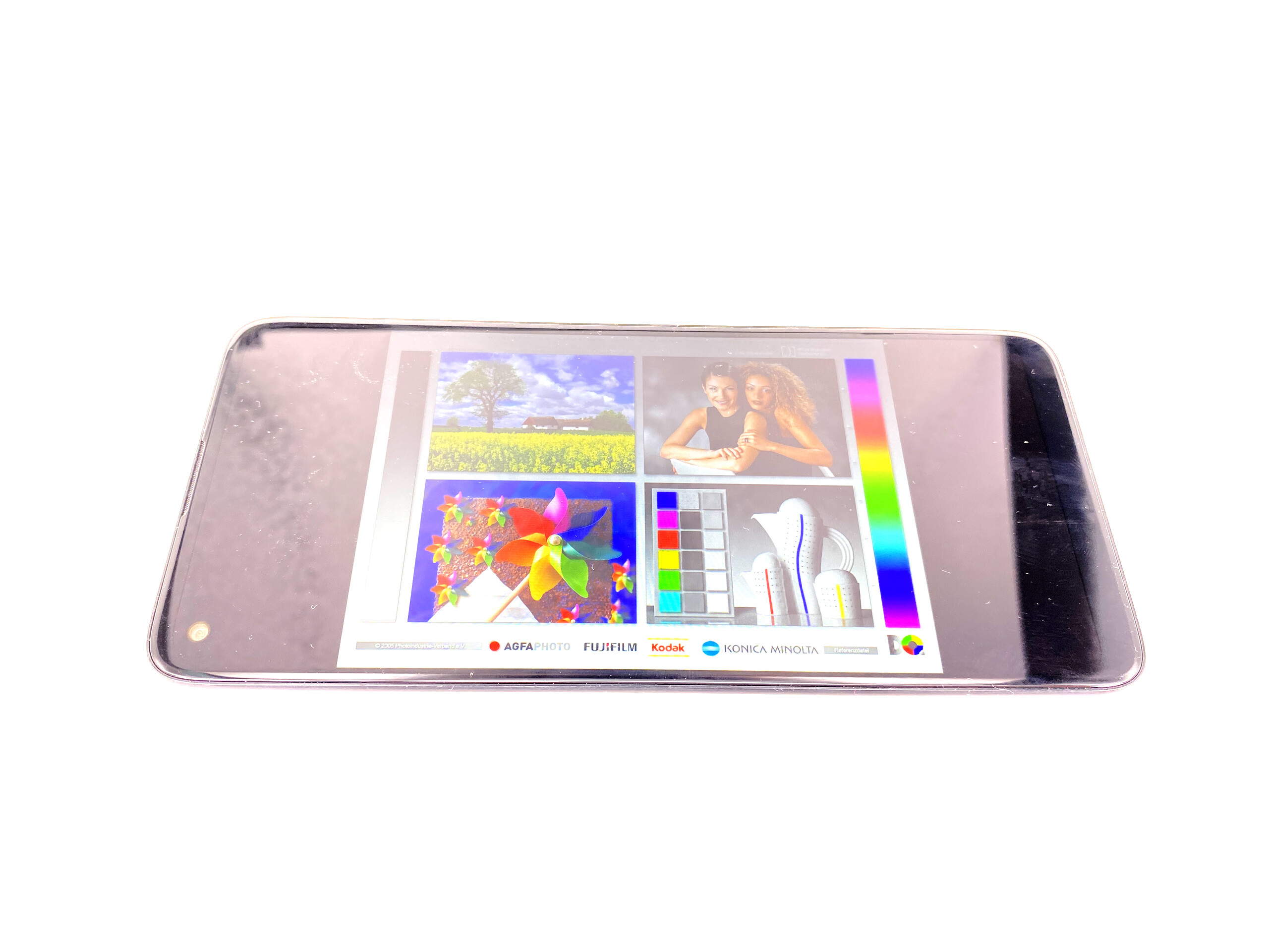 Motorola Moto G8 Smartphone Review – $200 Smartphone with Versatile ...