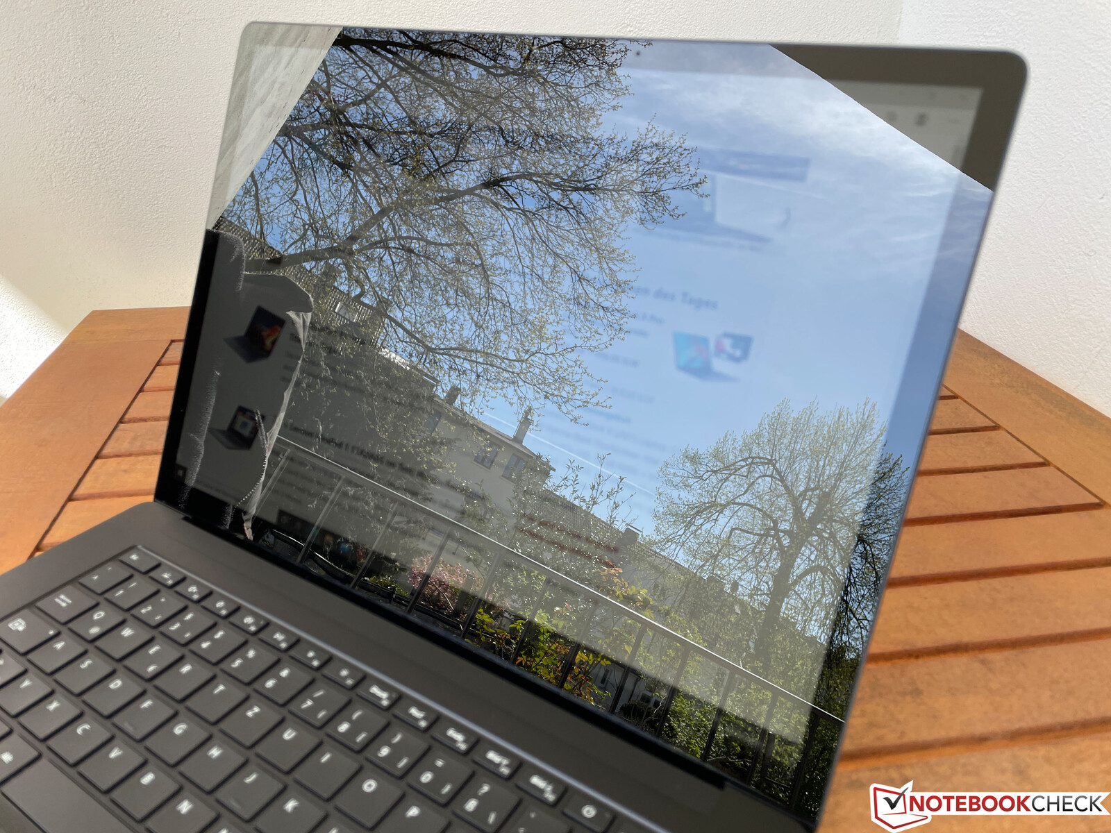 Microsoft Surface Laptop 4 15 laptop review: New AMD processor and more ...