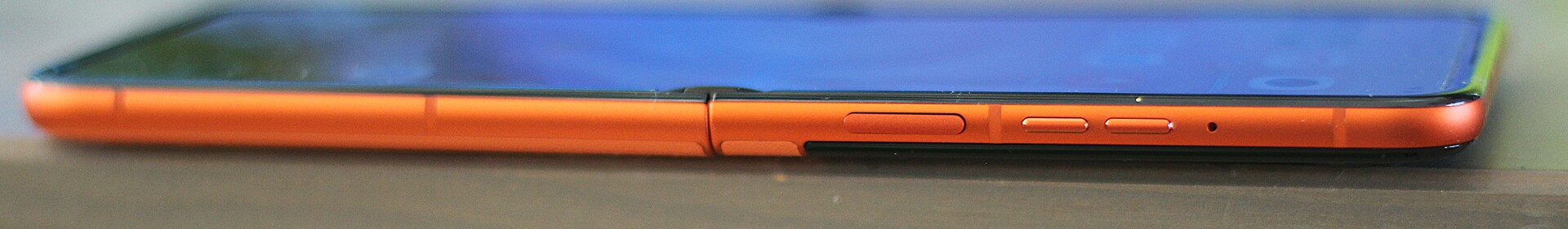 Motorola Razr 50 smartphone review – The most affordable flip phone ...