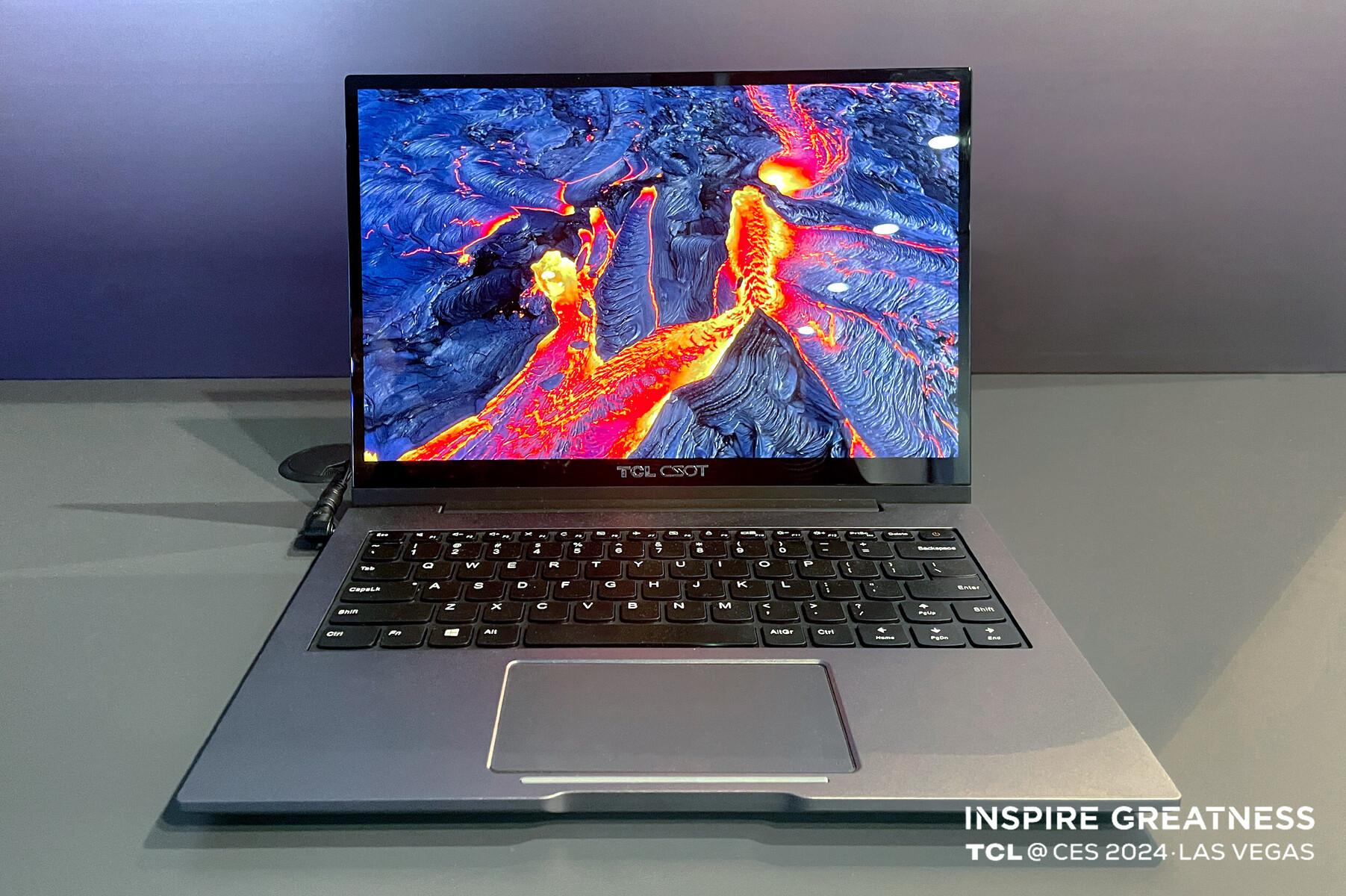 TCL CSOT unveils IJP OLED laptop display and multi-refresh rate zone ...