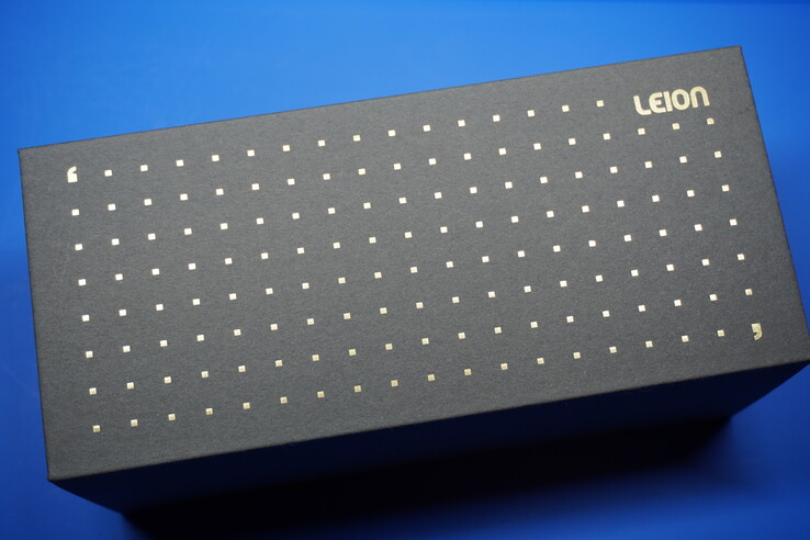 Hands-on with Leion Hey 2 glasses: Living life with subtitles ...