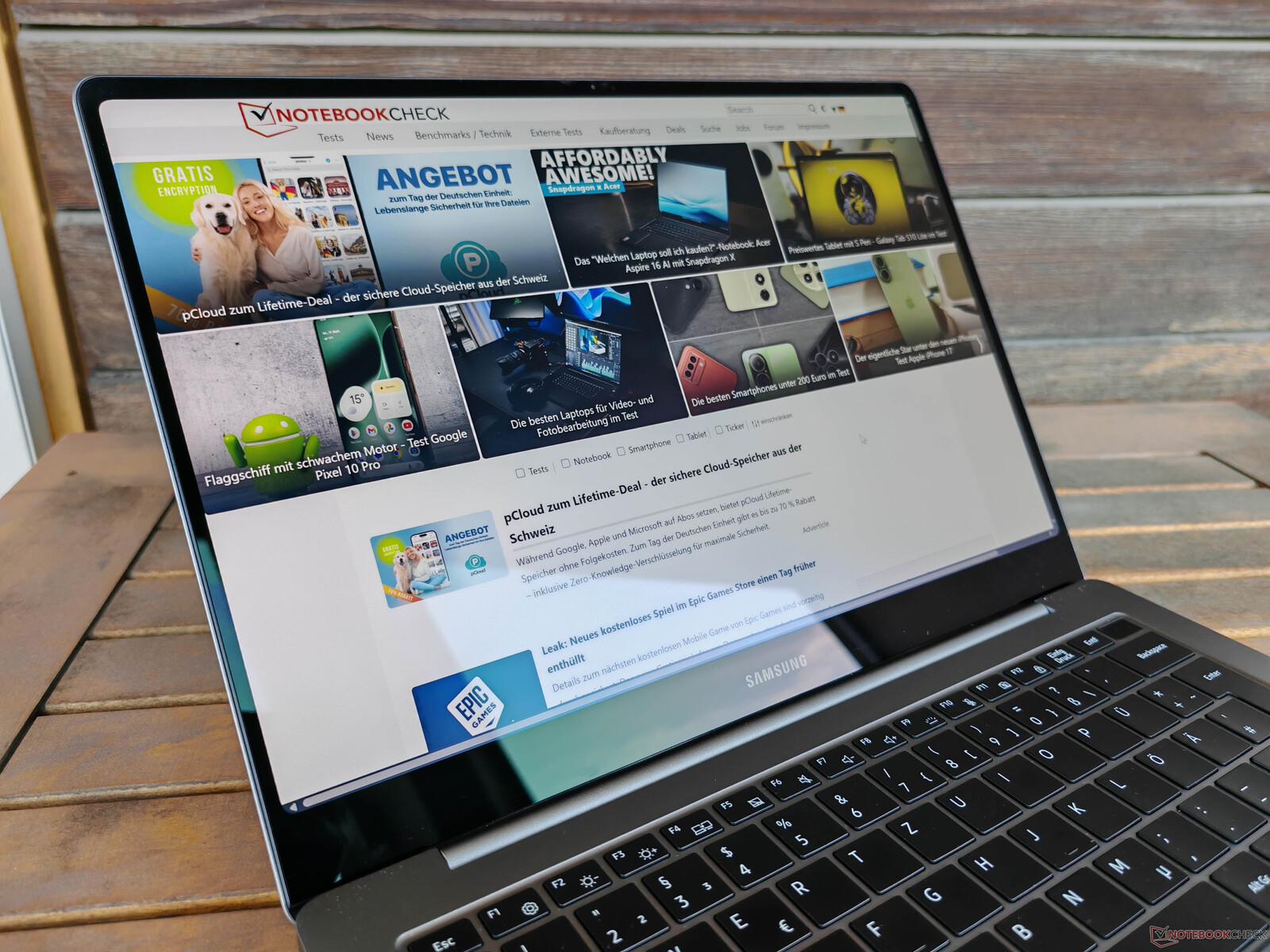 Samsung Galaxy Book5 Pro 14 review - Finally a rival to Apple's MacBook ...