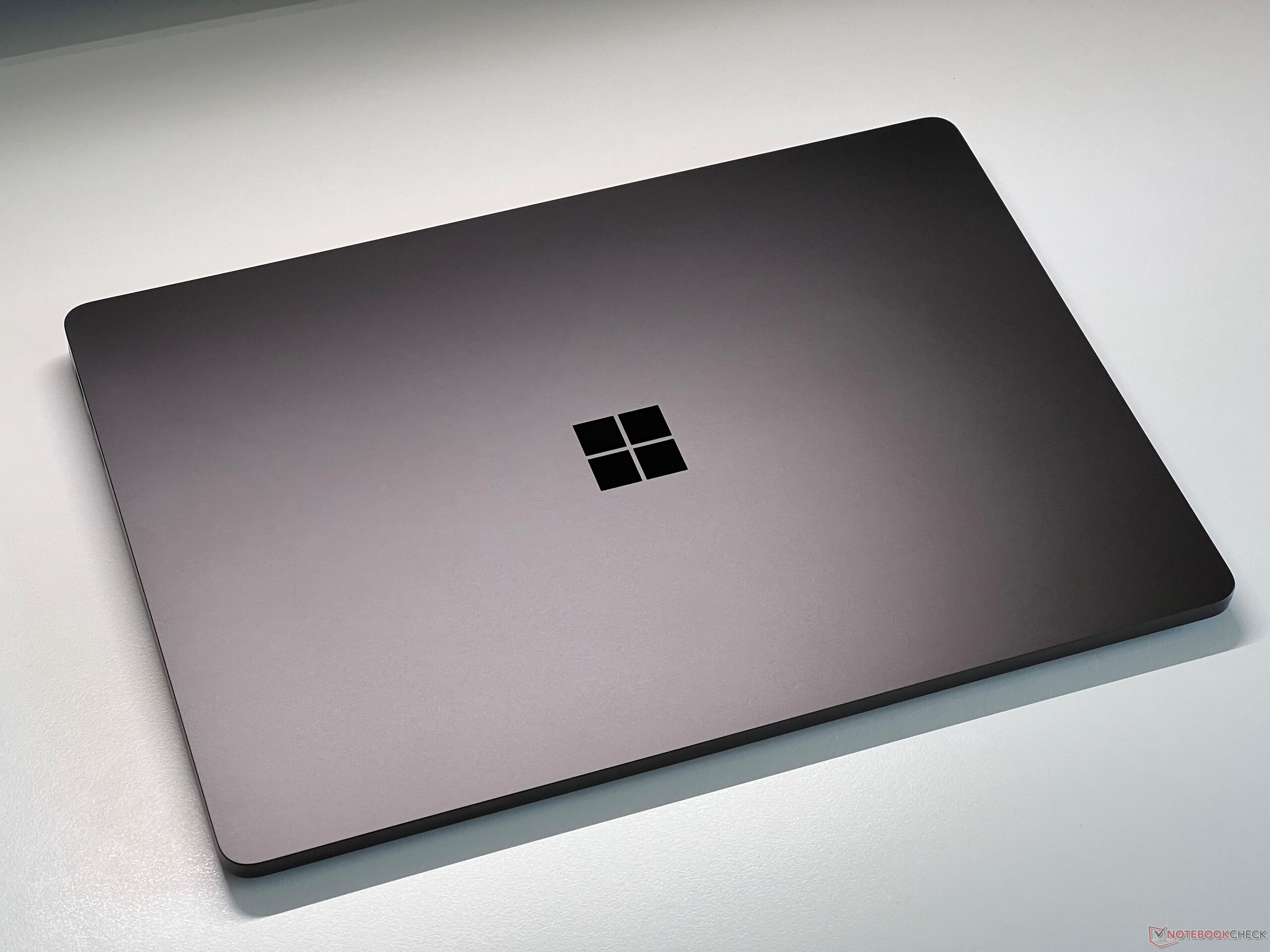 Microsoft Surface Laptop 7 15 Lunar Lake review - A slap in the face ...
