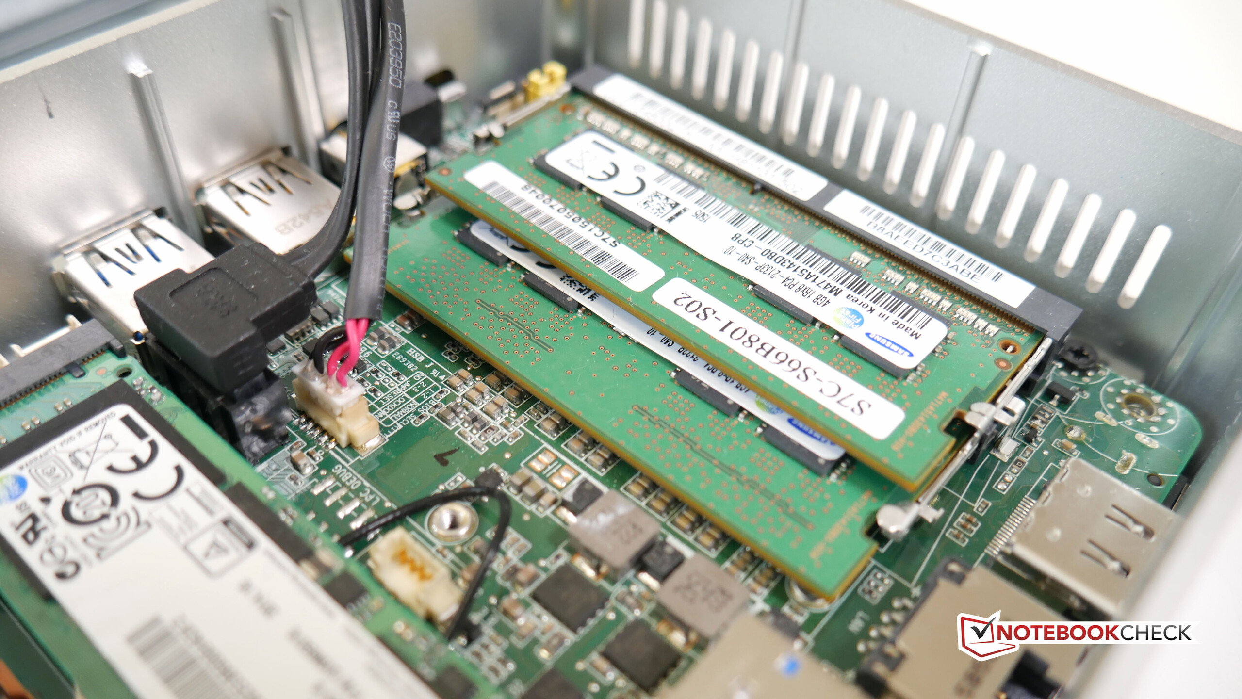 Intel NUC6i5SYH Mini PC Review - NotebookCheck.net Reviews