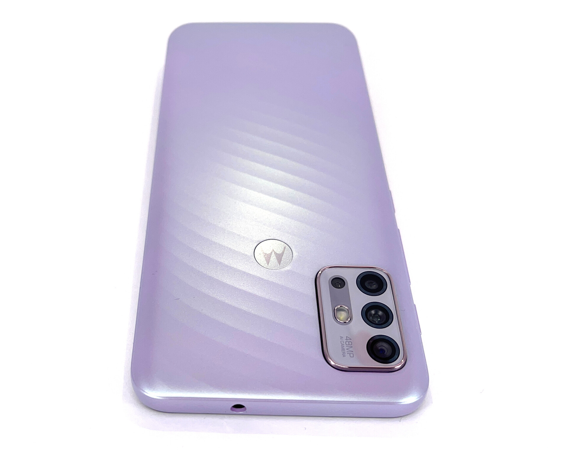 Motorola Moto G10 smartphone review: Stylish, sturdy, and affordable ...