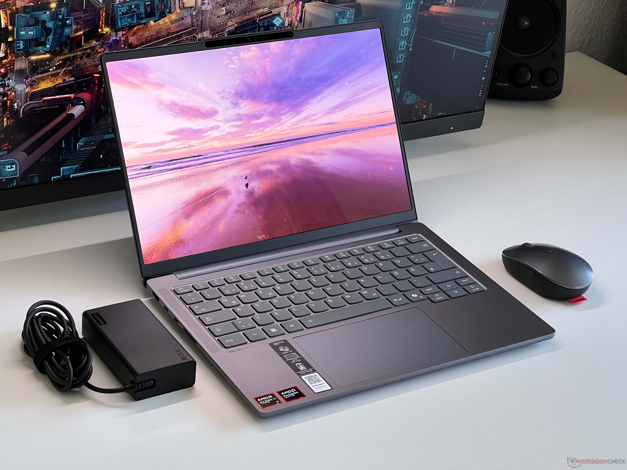 A 1,100 nit OLED and AMD Zen 5 in a creator‘s laptop - The Lenovo ...