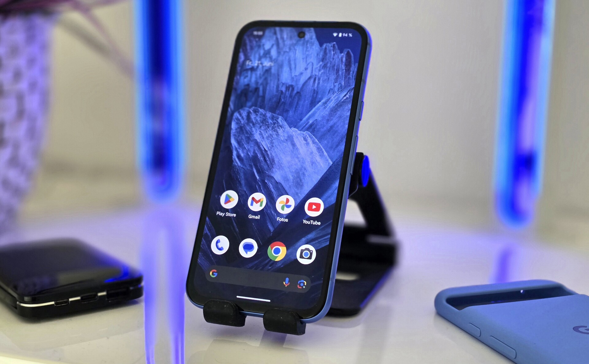 Google Pixel 8a review - The small Google smartphone is unique within the mid-range segment ...