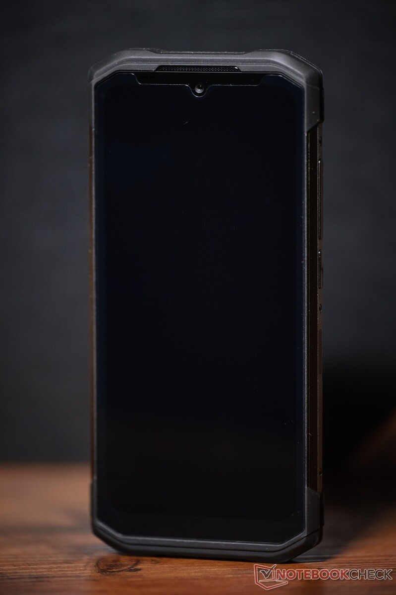 Doogee S98 Pro hands-on: The S98 gets a thermal camera and loses the ...