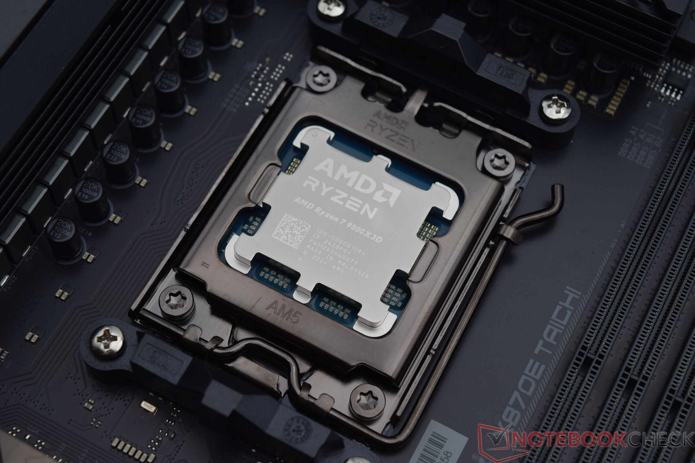 AMD Ryzen 9 9950X3D 16 core Zen 5 Desktop CPU Spotted Online AMD Ryzen 9 9950X3D 16 core Zen 5 Desktop CPU Spotted Online