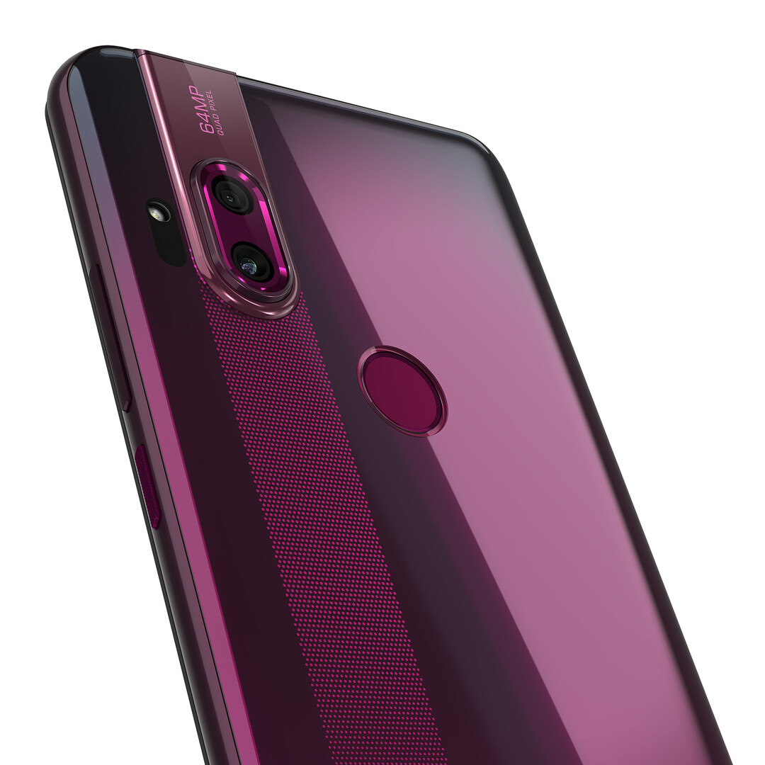 Motorola One Hyper Smartphone Review – Middle class with retractable ...