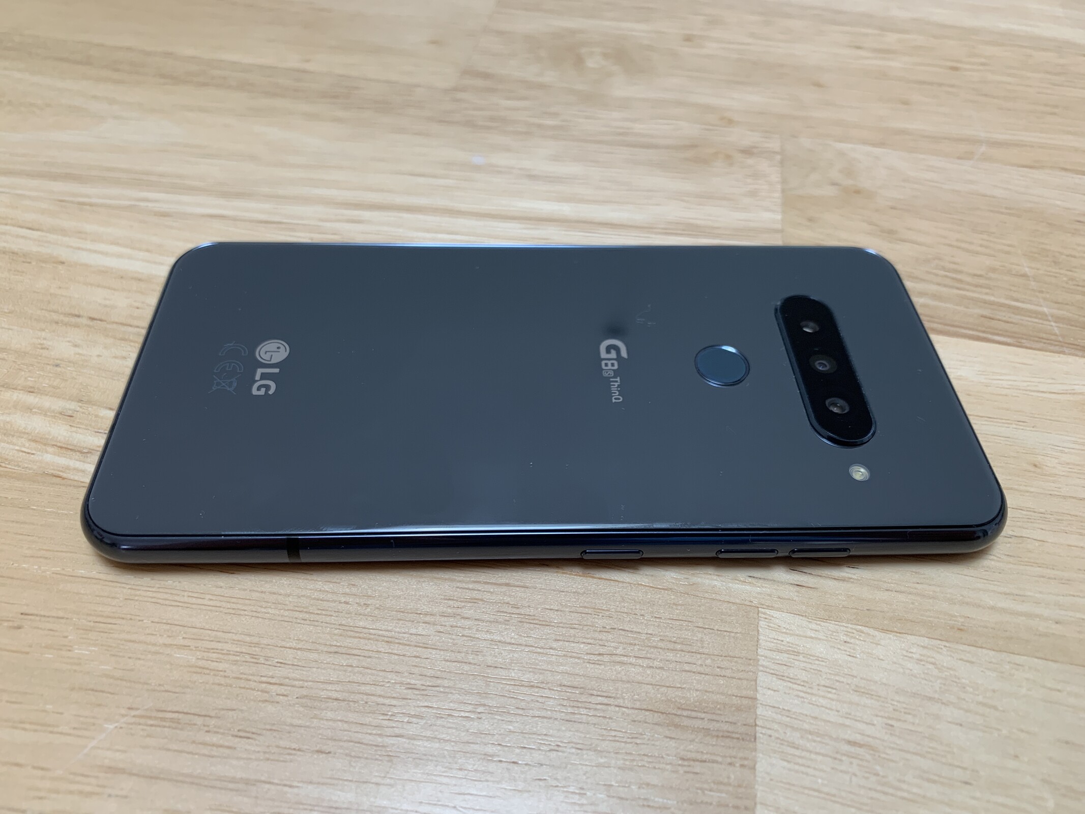 LG G8S ThinQ Smartphone Review: Innovative or outdated? - NotebookCheck ...