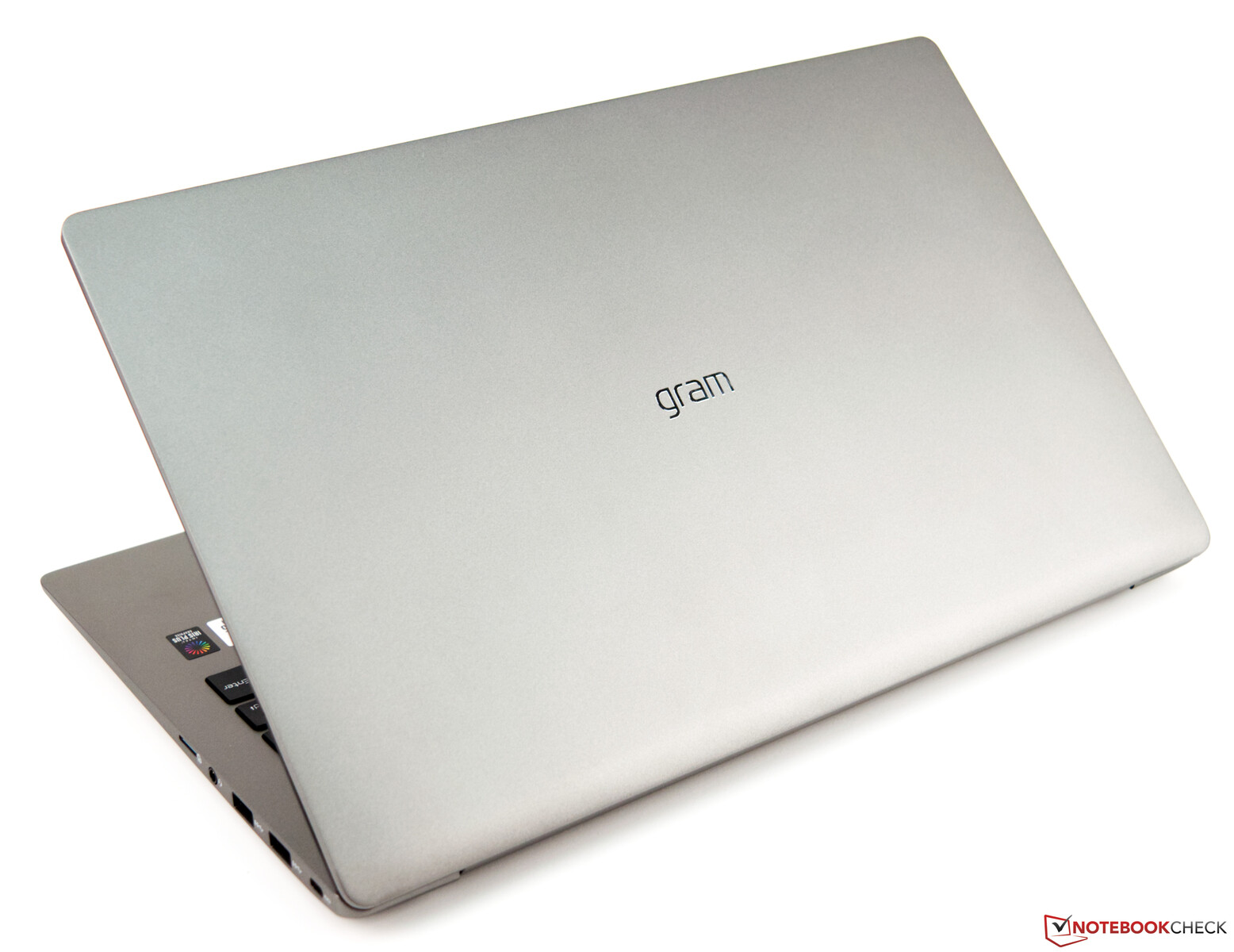 The LG Gram 15 Laptop Review: Featherlight 15-inch laptop with a great ...