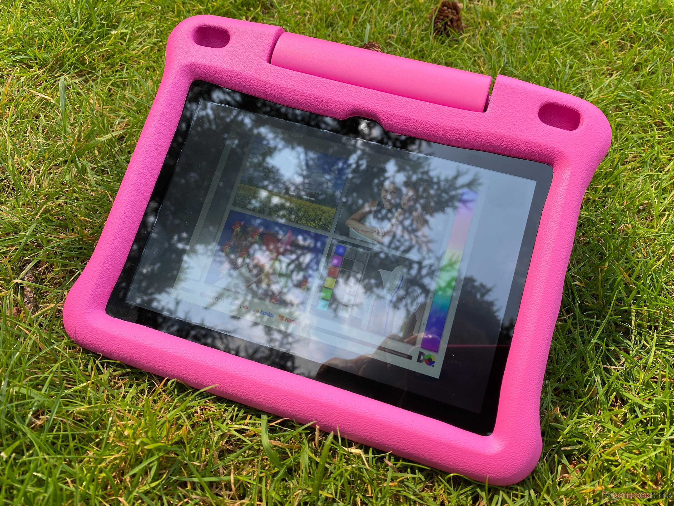 Amazon Fire HD 8 Kids Edition (2020) Review - Affordable Kids Tablet ...