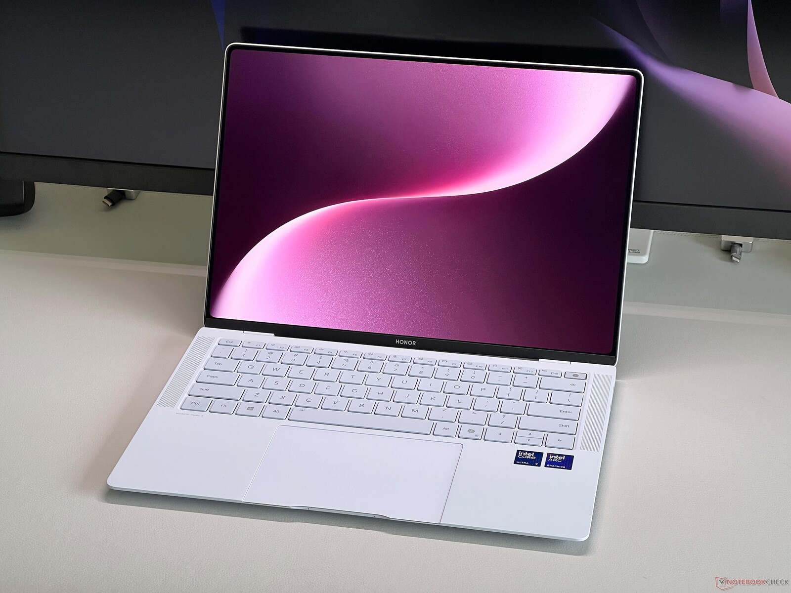 Honor's new MagicBook Art 14 2025 has a better keyboard than modern ...