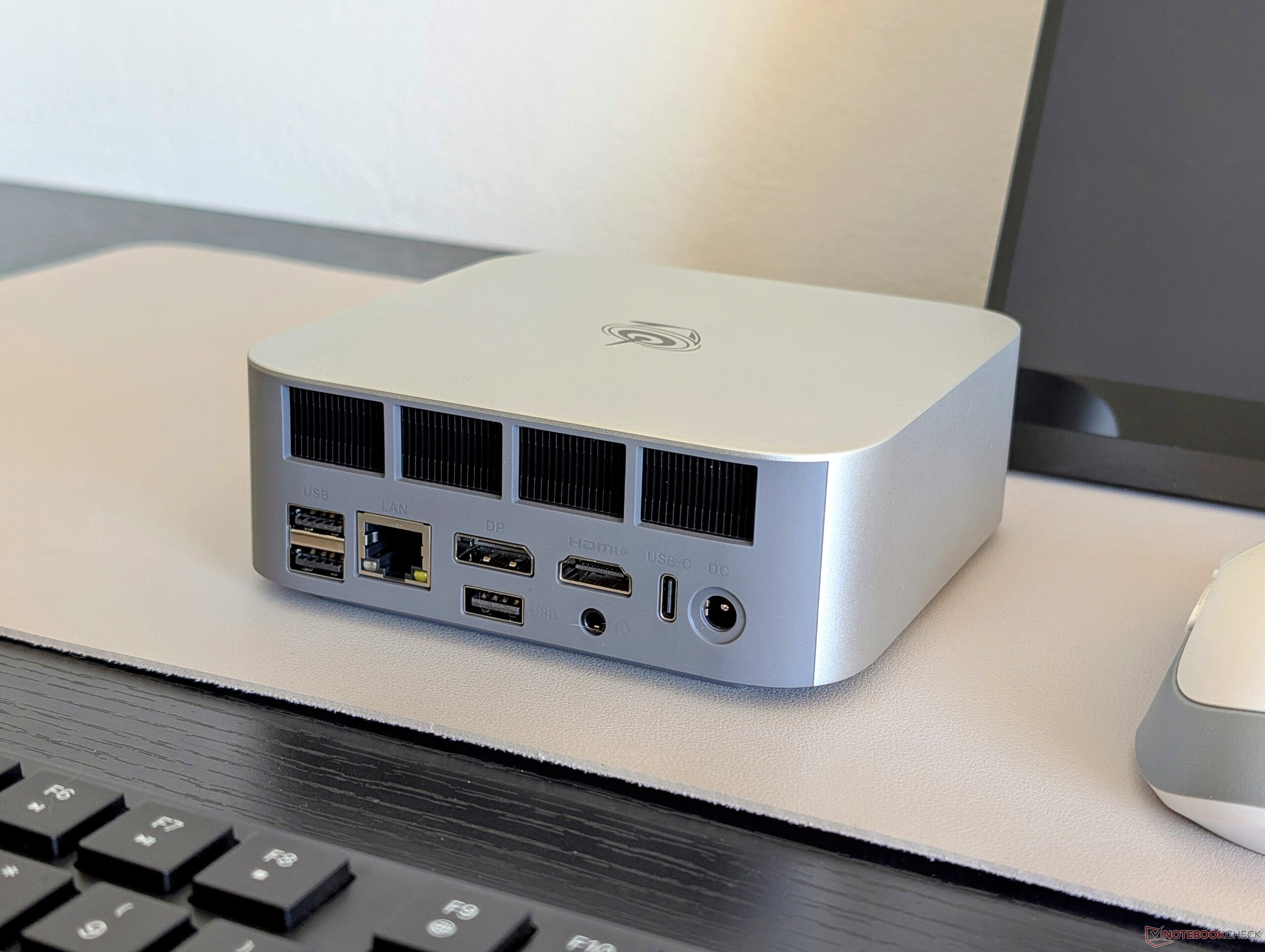 Beelink SER9 review: AMD Zen 5 makes this mini PC faster Beelink SER9 review: AMD Zen 5 makes this mini PC faster