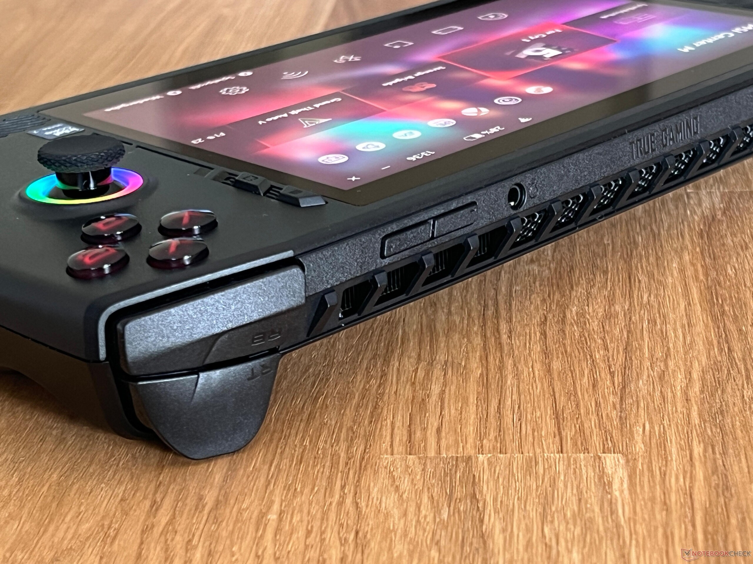 MSI Claw review - The gaming handheld with an Intel Core Ultra ...