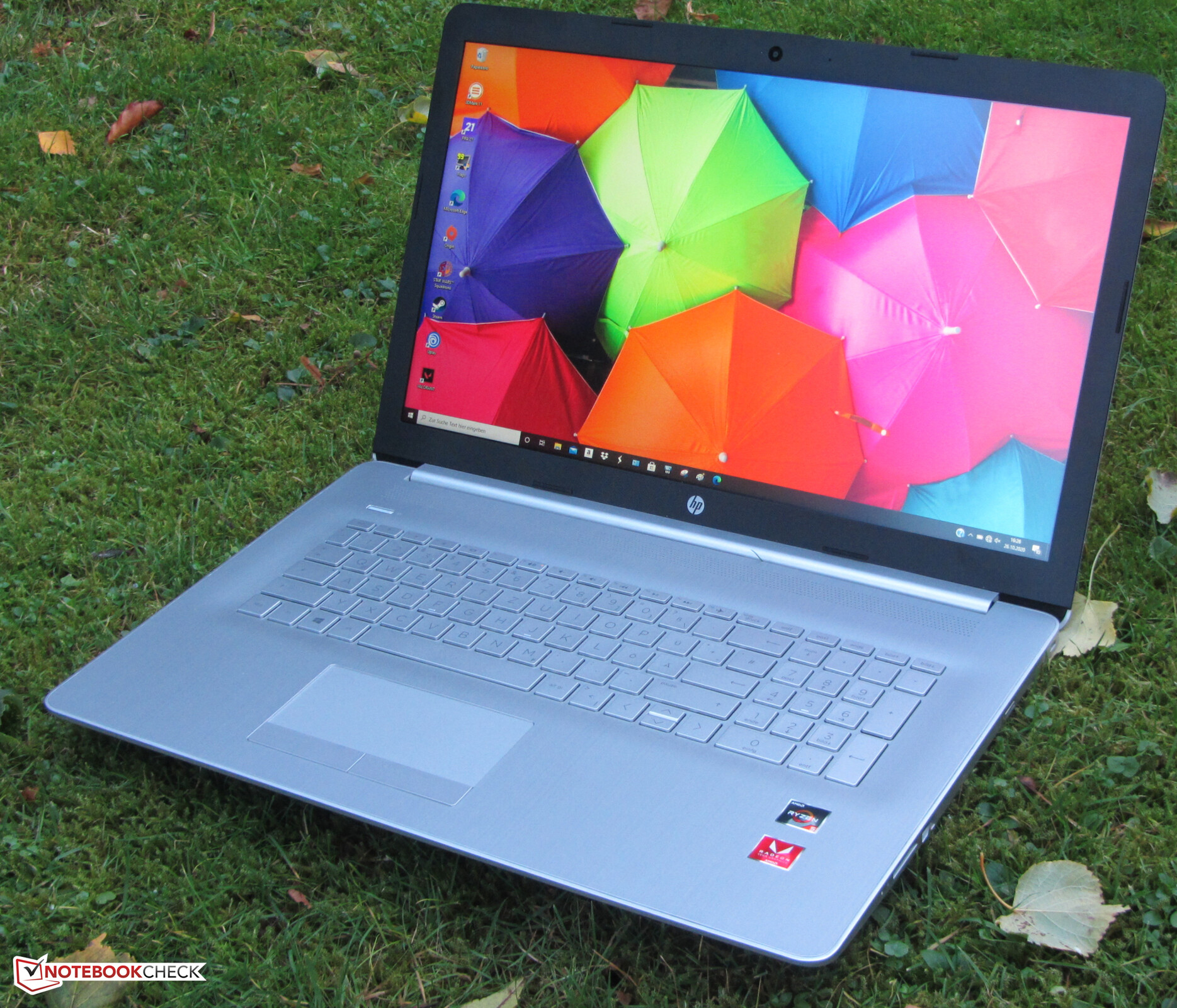 HP 17 in Review: Ryzen notebook for the home desk - NotebookCheck.net ...