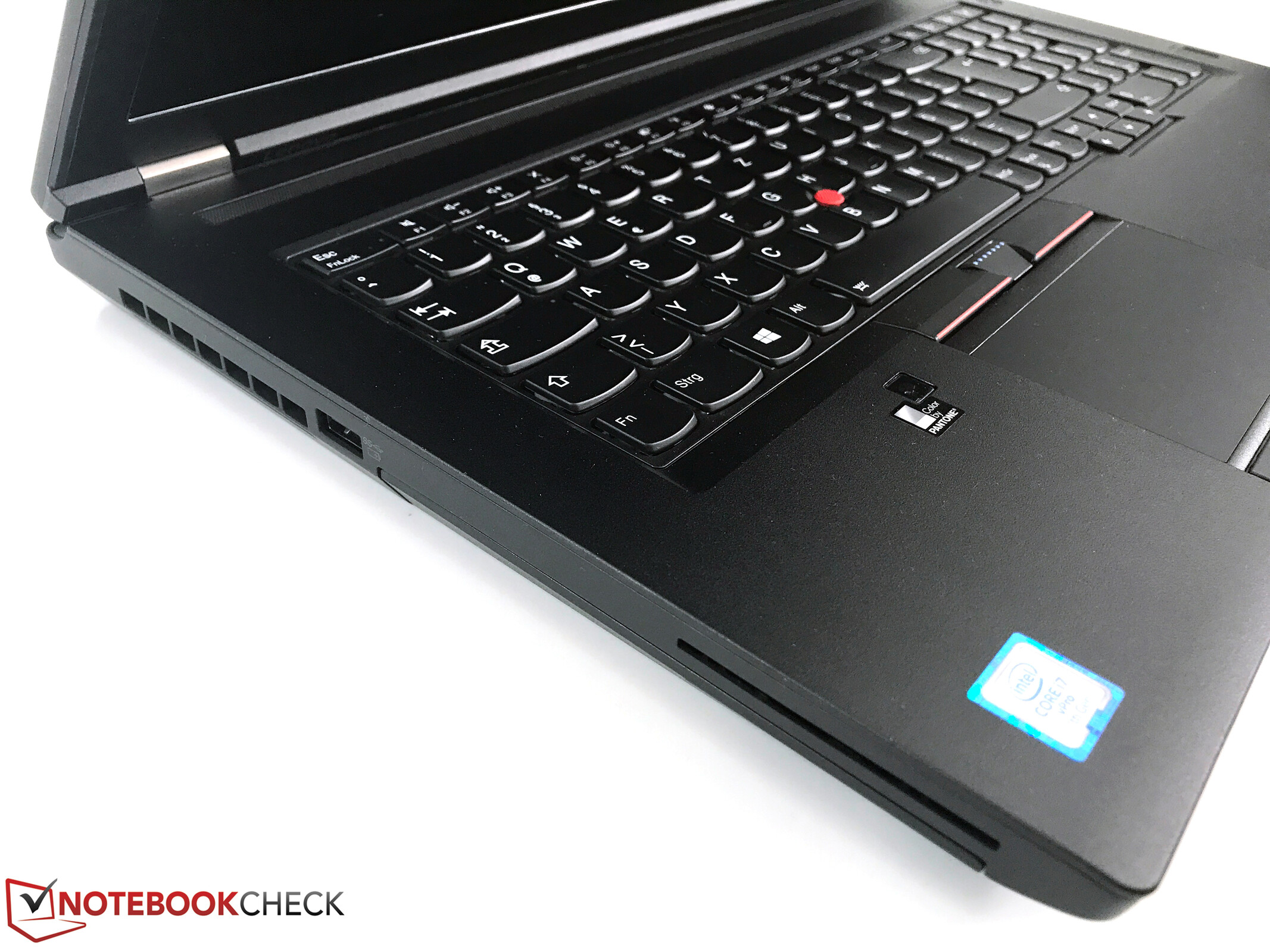 Lenovo ThinkPad P71 (i7, P3000, 4K) Workstation Review - NotebookCheck ...