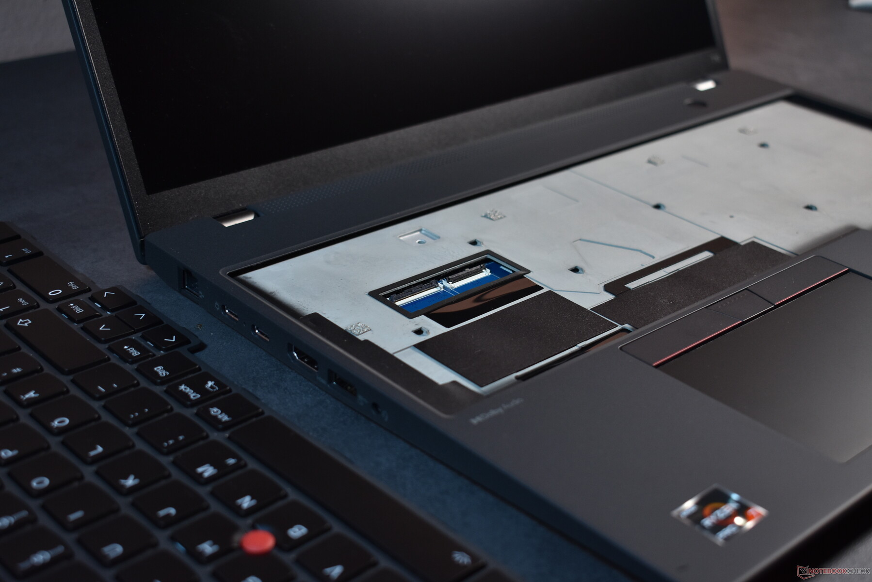 Lenovo ThinkPad T16 G2 AMD Laptop Review: Big ThinkPad even better with ...