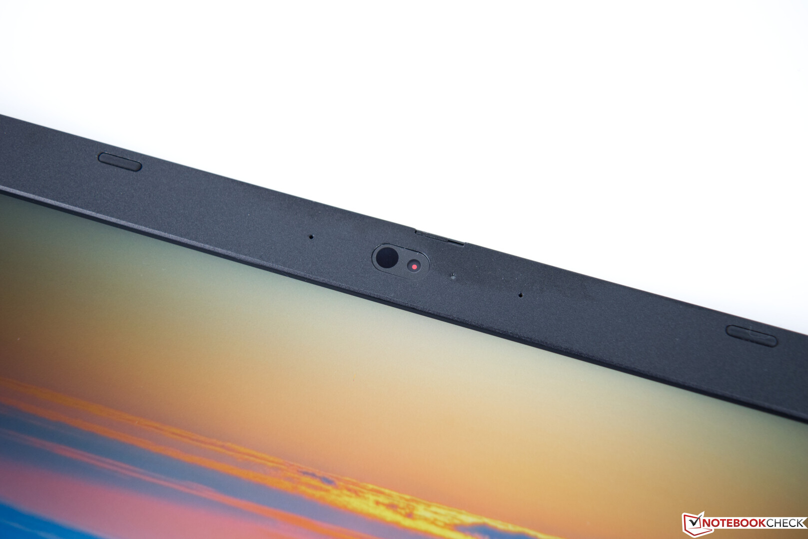 Lenovo ThinkPad L590 Laptop Review: A business laptop with good input ...