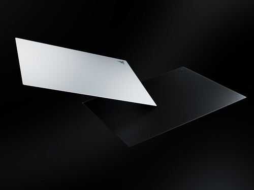 Razer unveils the Atlas Pro, an ultra-thin glass mouse mat to enhance ...