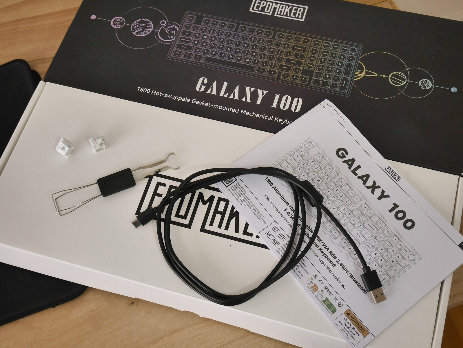 Epomaker Galaxy 100 wireless mechanical keyboard hands-on review: A num pad and 500 hours of ...