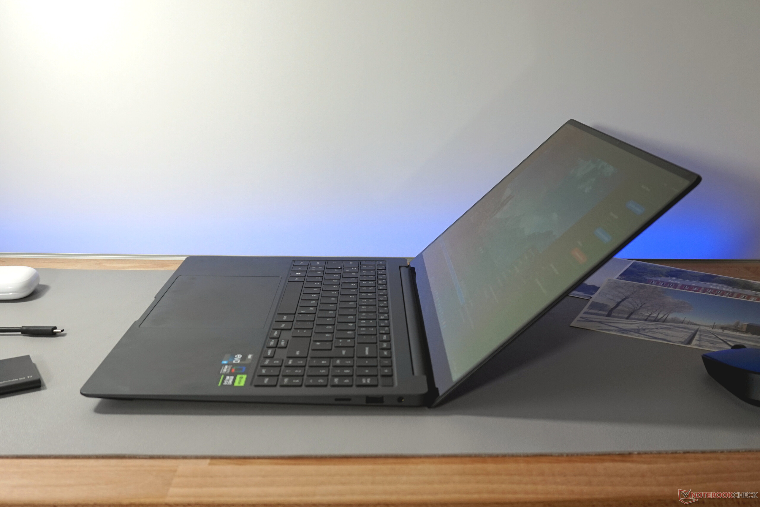 Samsung Galaxy Book3 Ultra 16 with RTX 4070 in review: High graphics ...