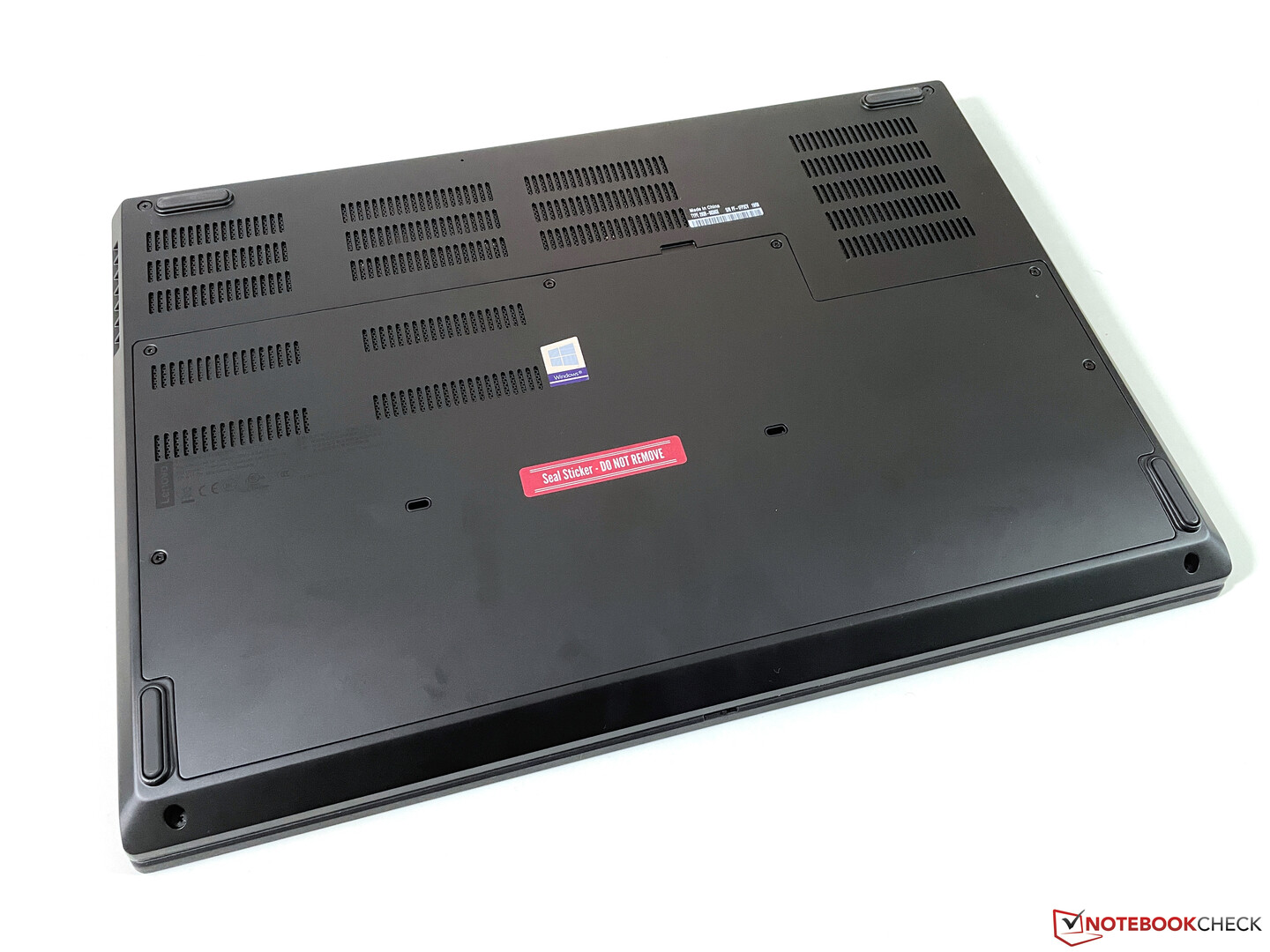 Lenovo ThinkPad P73 Review - Mobile Workstation with Core i9, RTX 4000 ...
